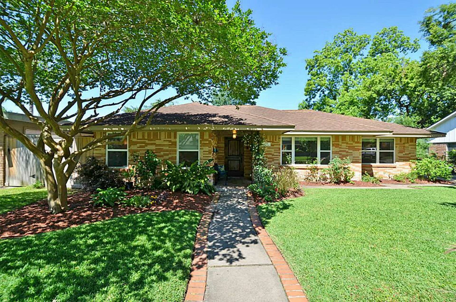 What you'll pay for a remodeled '50s ranch house