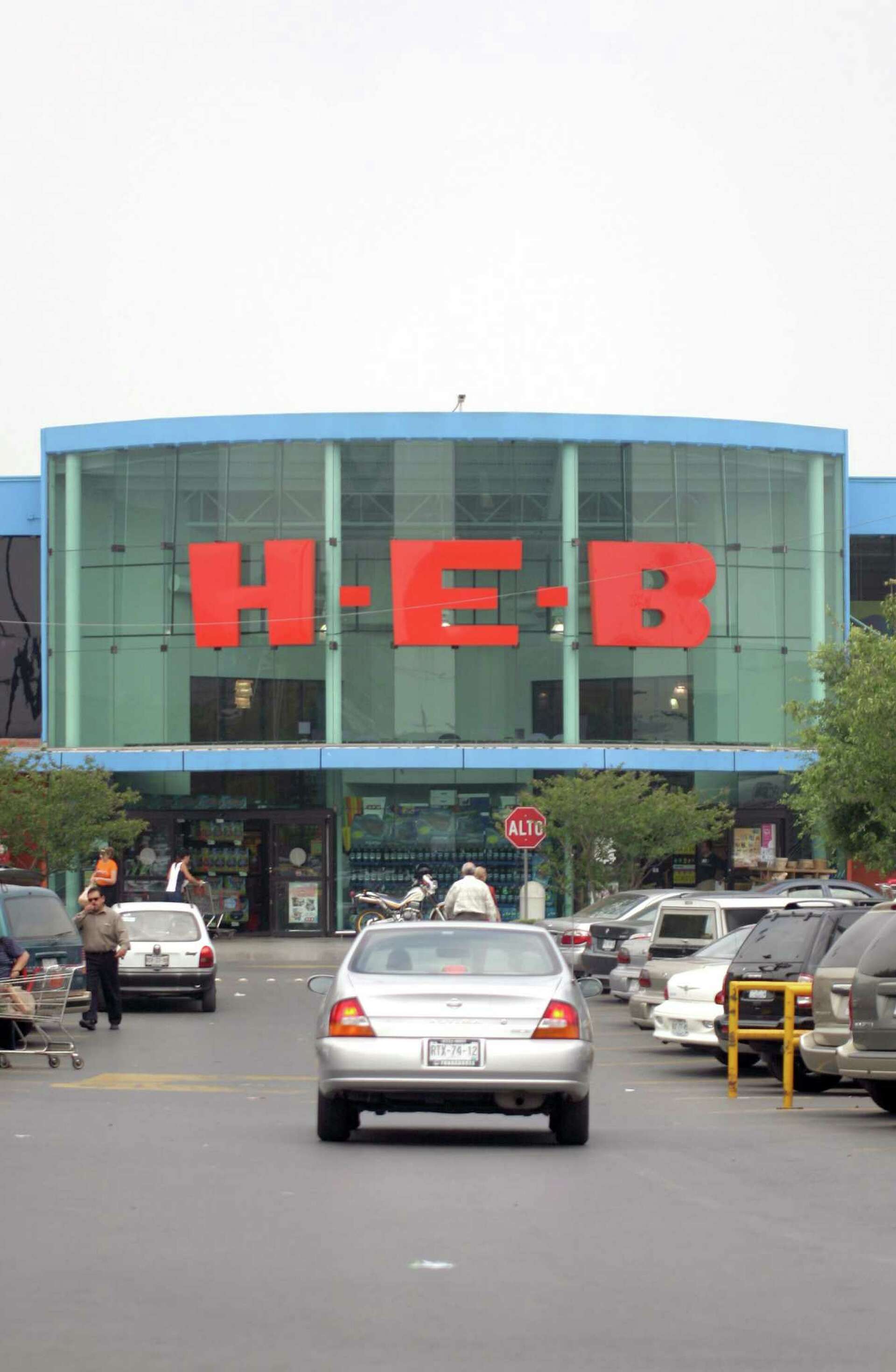 Eater tackles why H-E-B is 'the cultiest cult grocer in America'