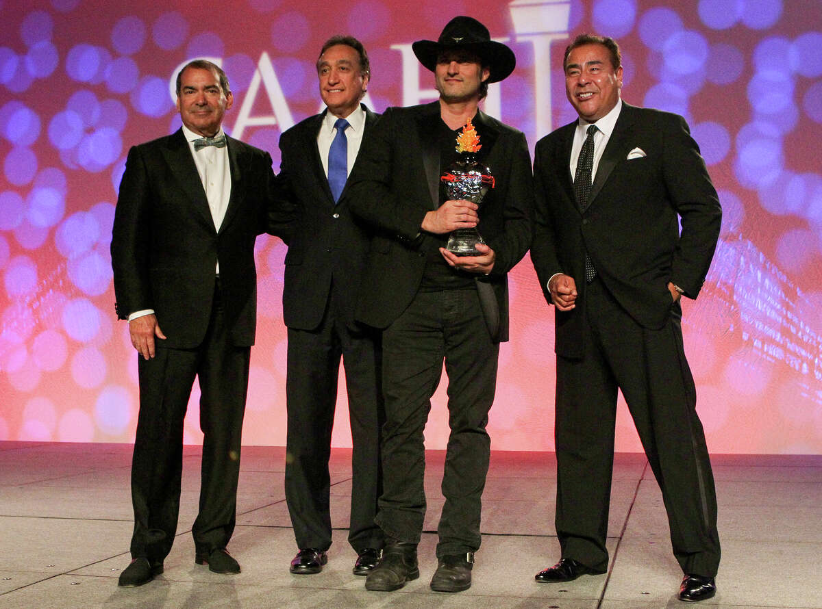 Cisneros made the mayor’s office a stepping stone to national leadership