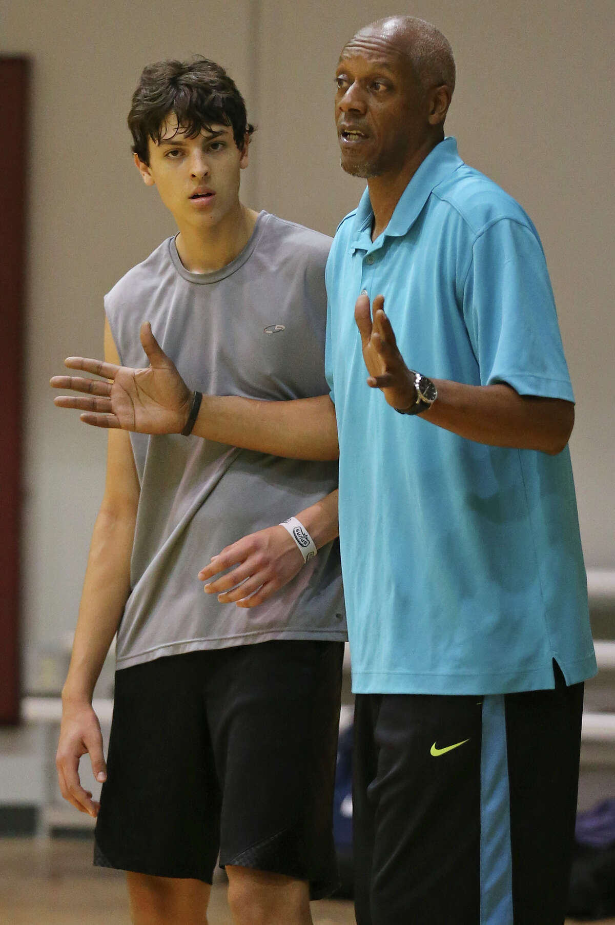 Derrick Gervin rekindles passion for basketball as personal trainer