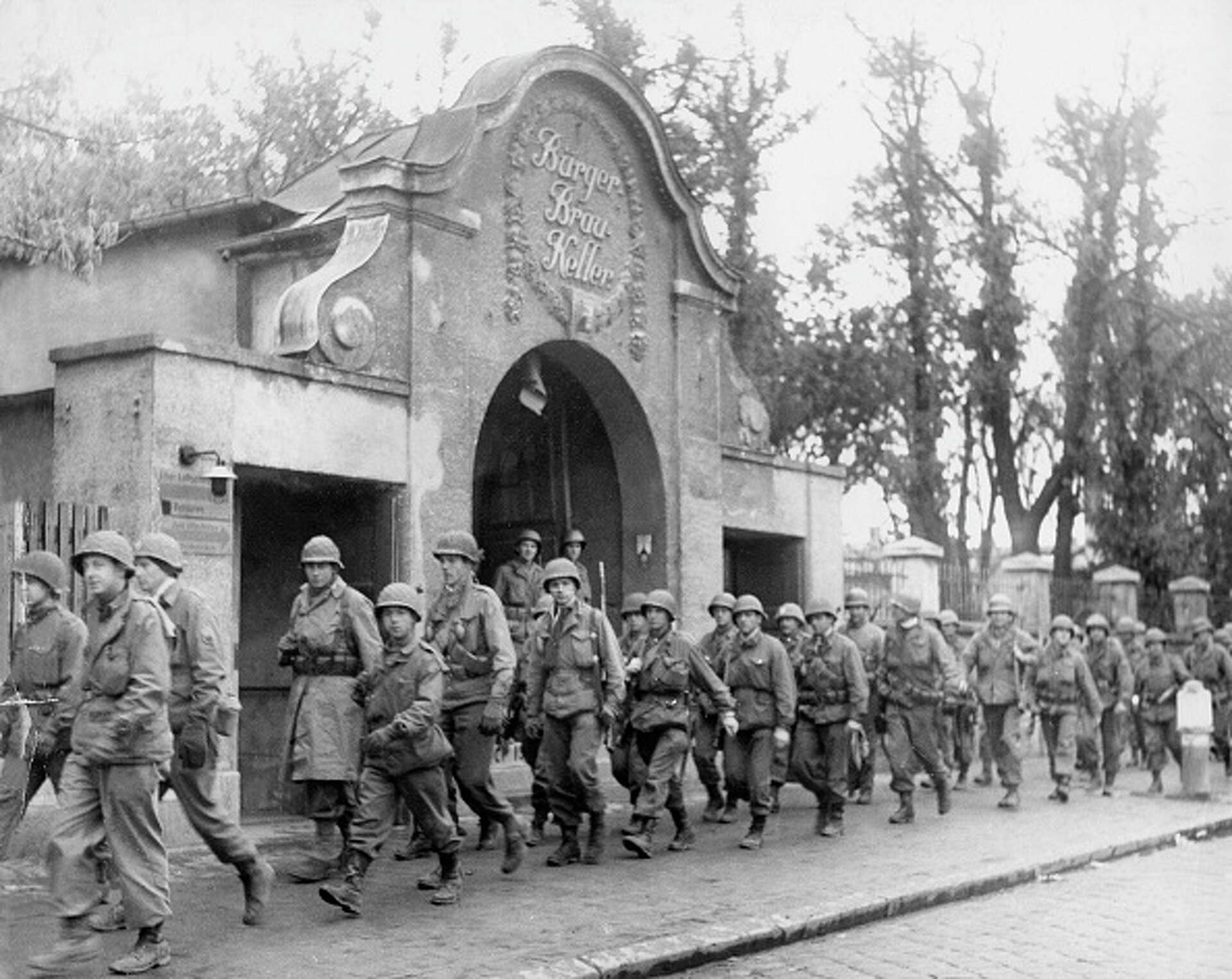 A look at military uniforms through the years as U.S. Army adopts new ...