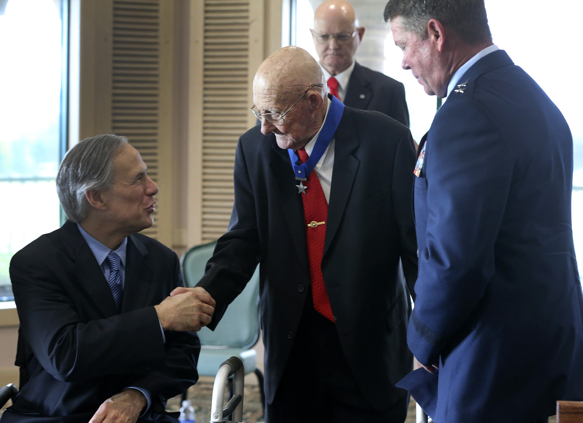 Veteran finally gets medal for Korean War heroism