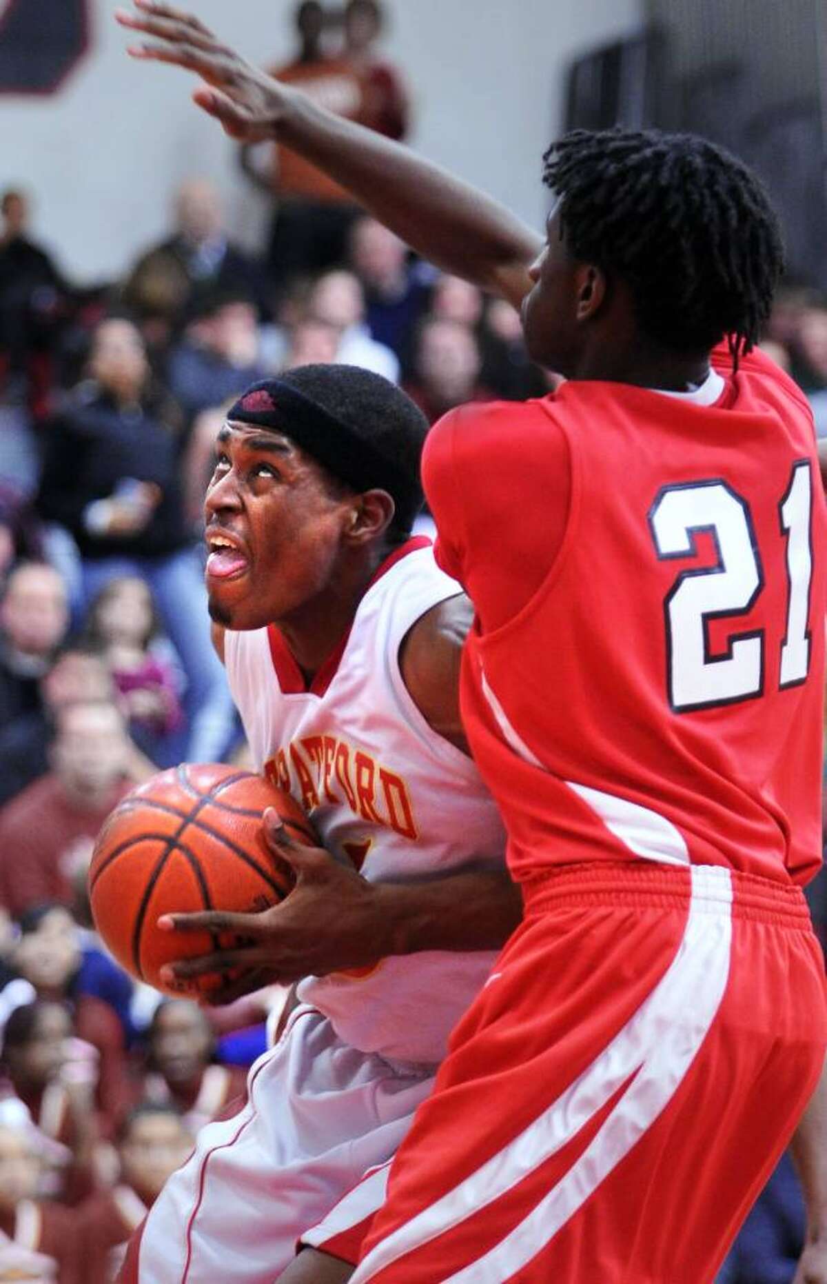 Sun Devils: Stratford advances to Class L basketball final at Mohegan