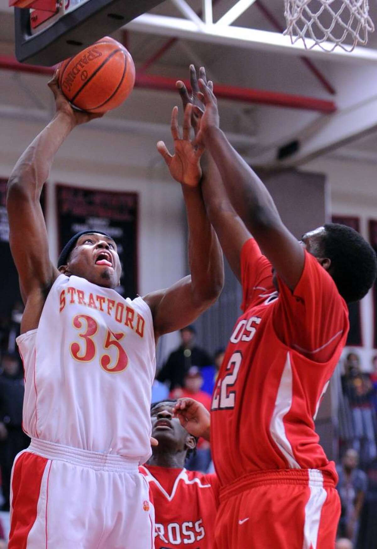 Sun Devils: Stratford advances to Class L basketball final at Mohegan