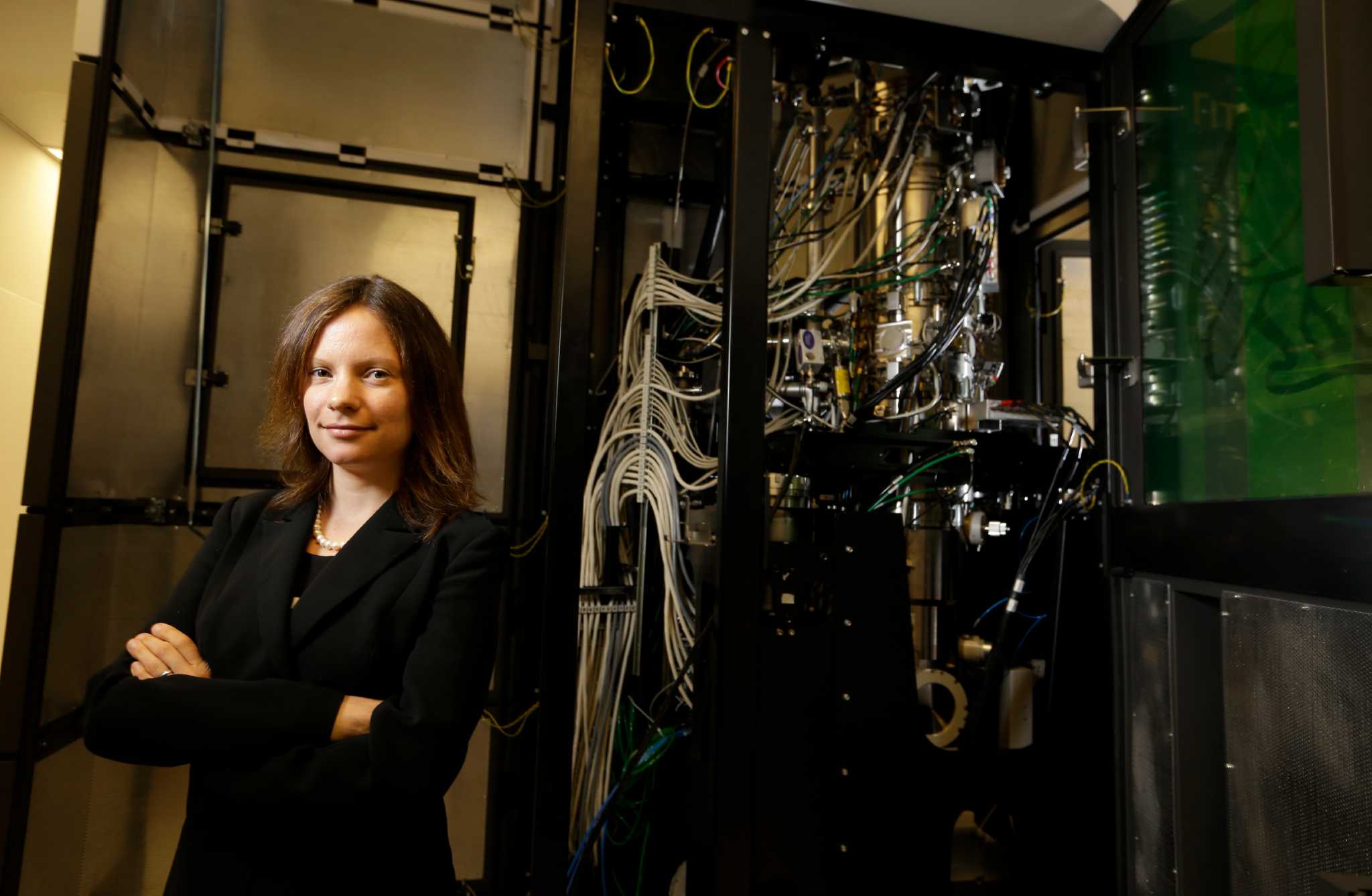 With $10 million in her pocket, Rice scientist buys a microscope