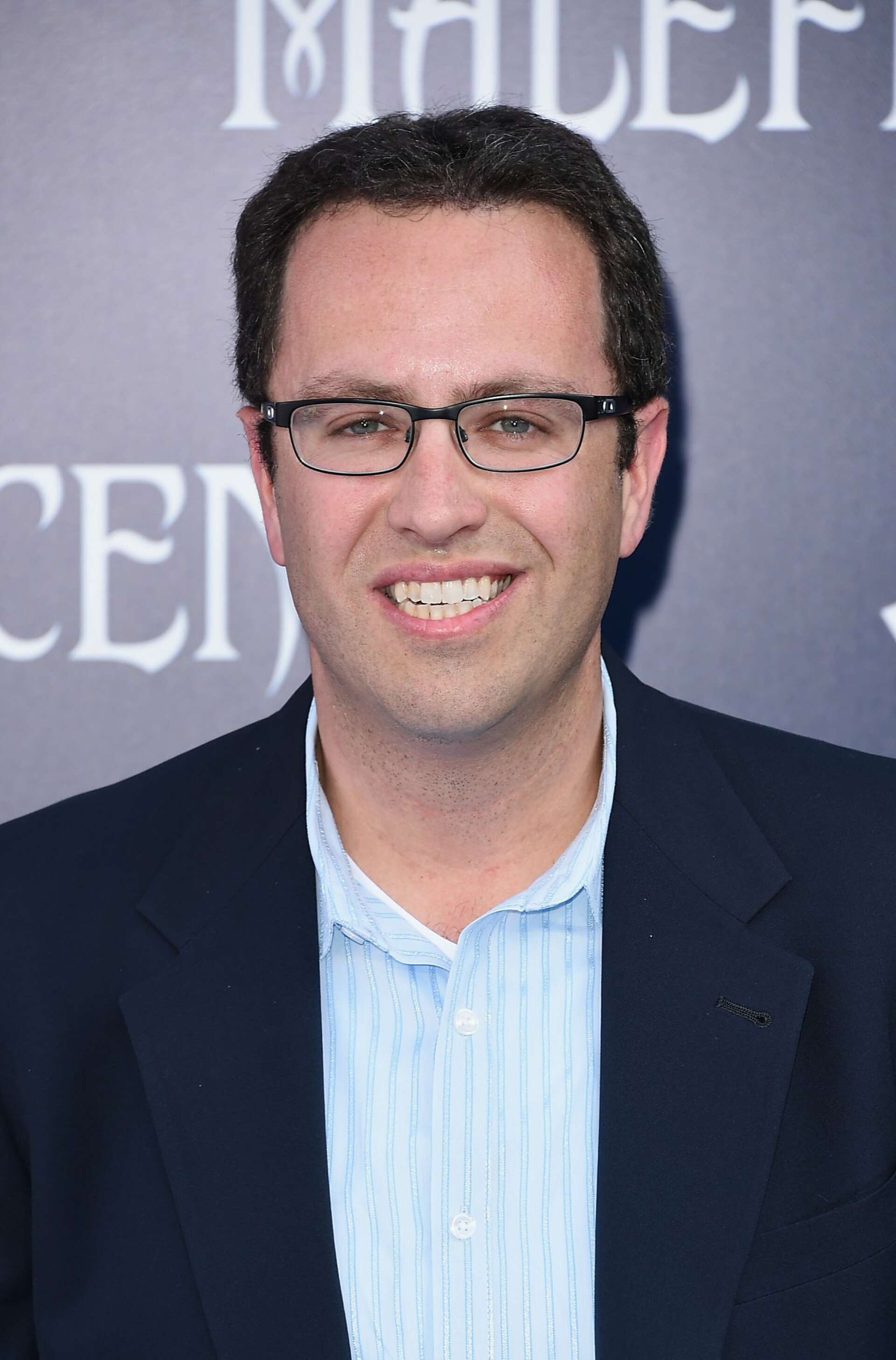Jared Fogle scores cafeteria job serving sandwiches in prison