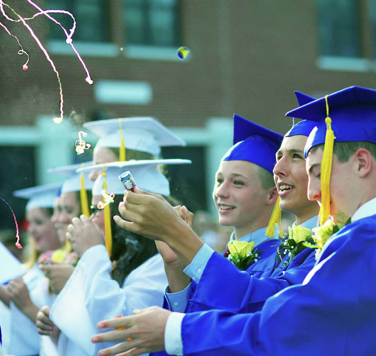 Sherman School graduates 48 in its Class of 2015