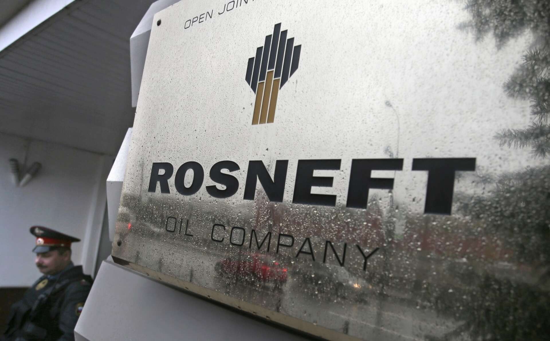 Forbes contributor names biggest oil and gas companies in the world