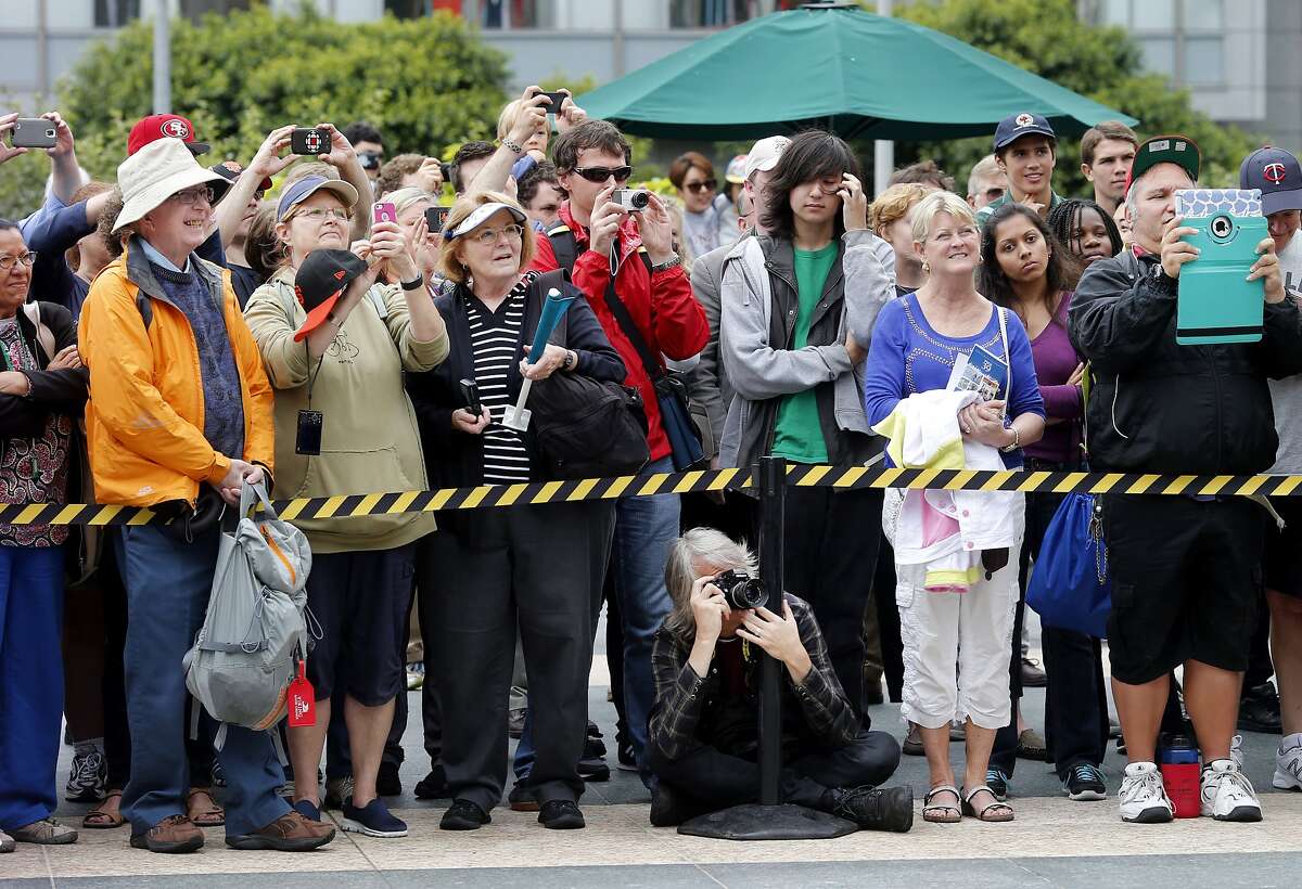 SF’s cable car bell-ringing competition has 1st woman contestant