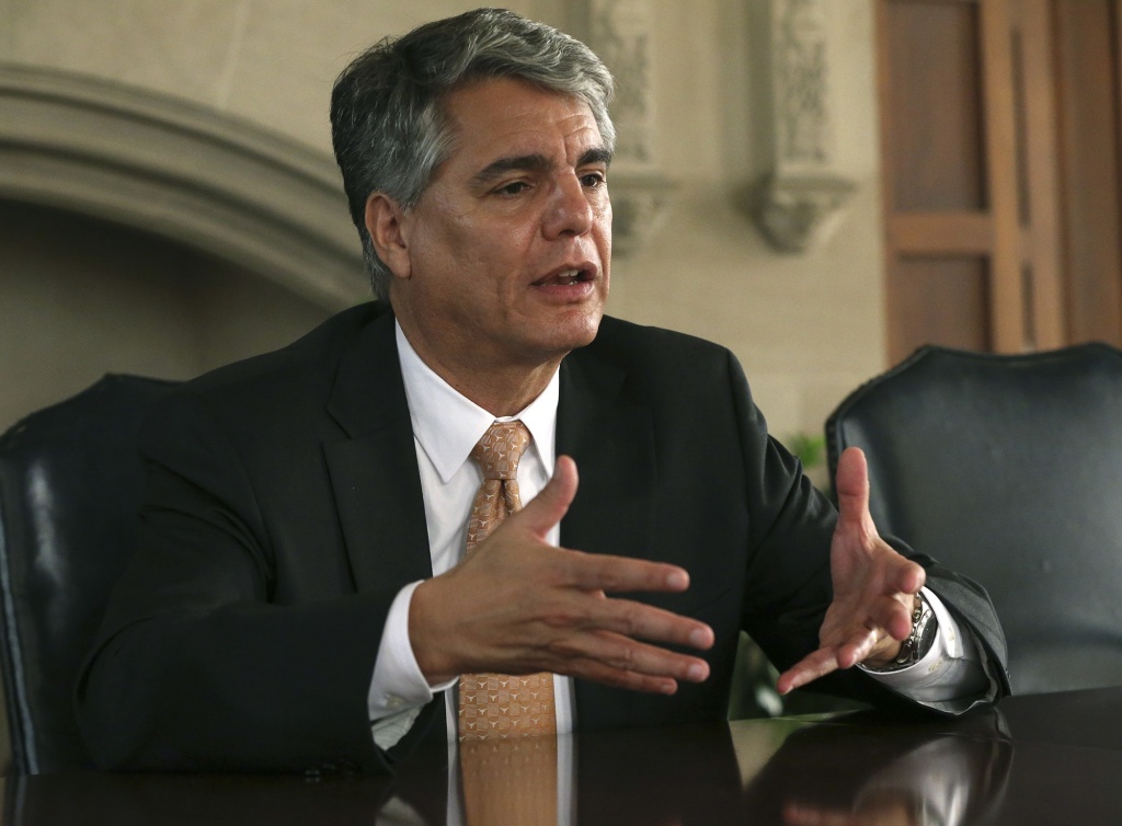 UT president jokes in video with student leaders