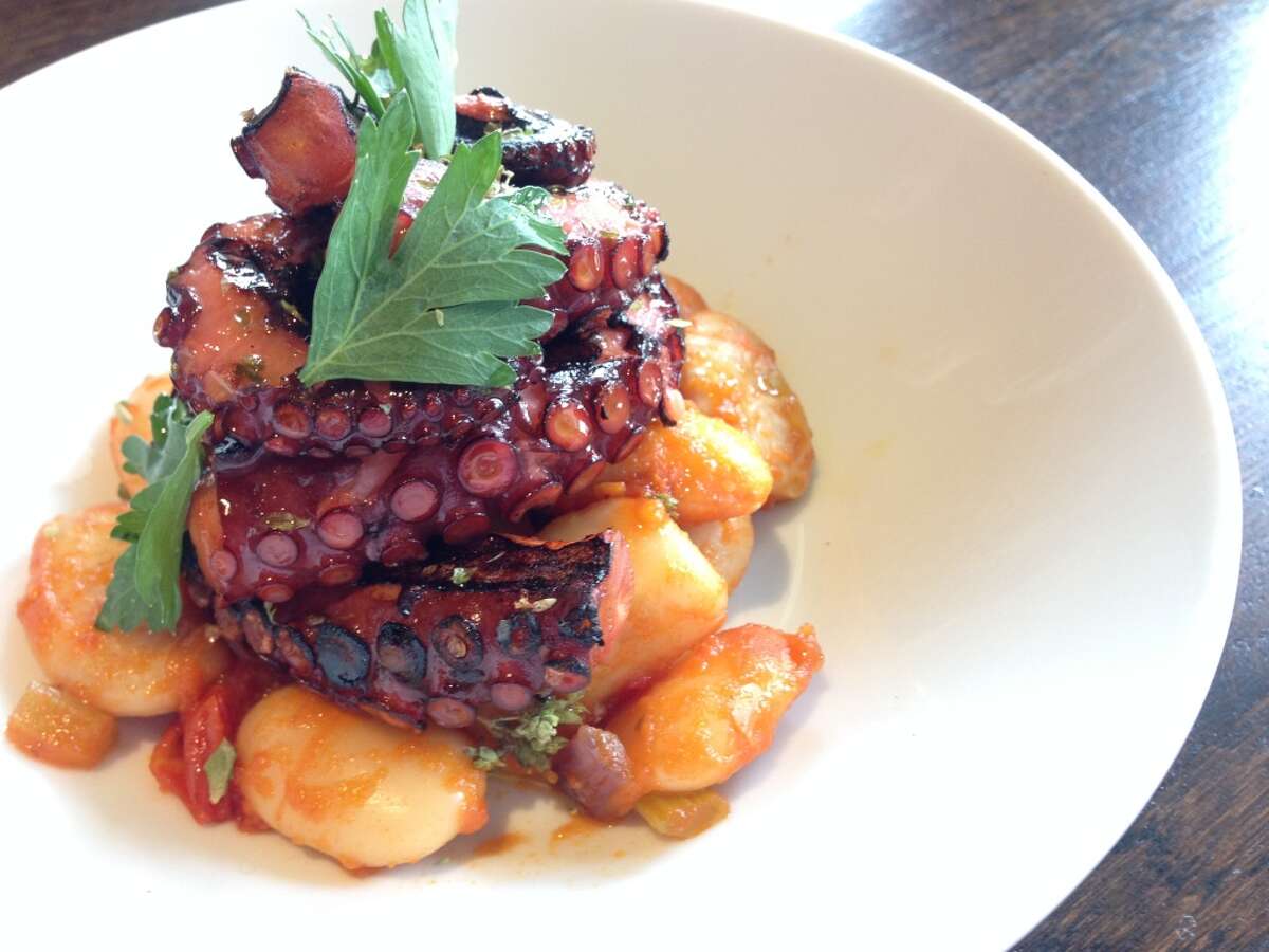 42. Helen Greek Food and Wine