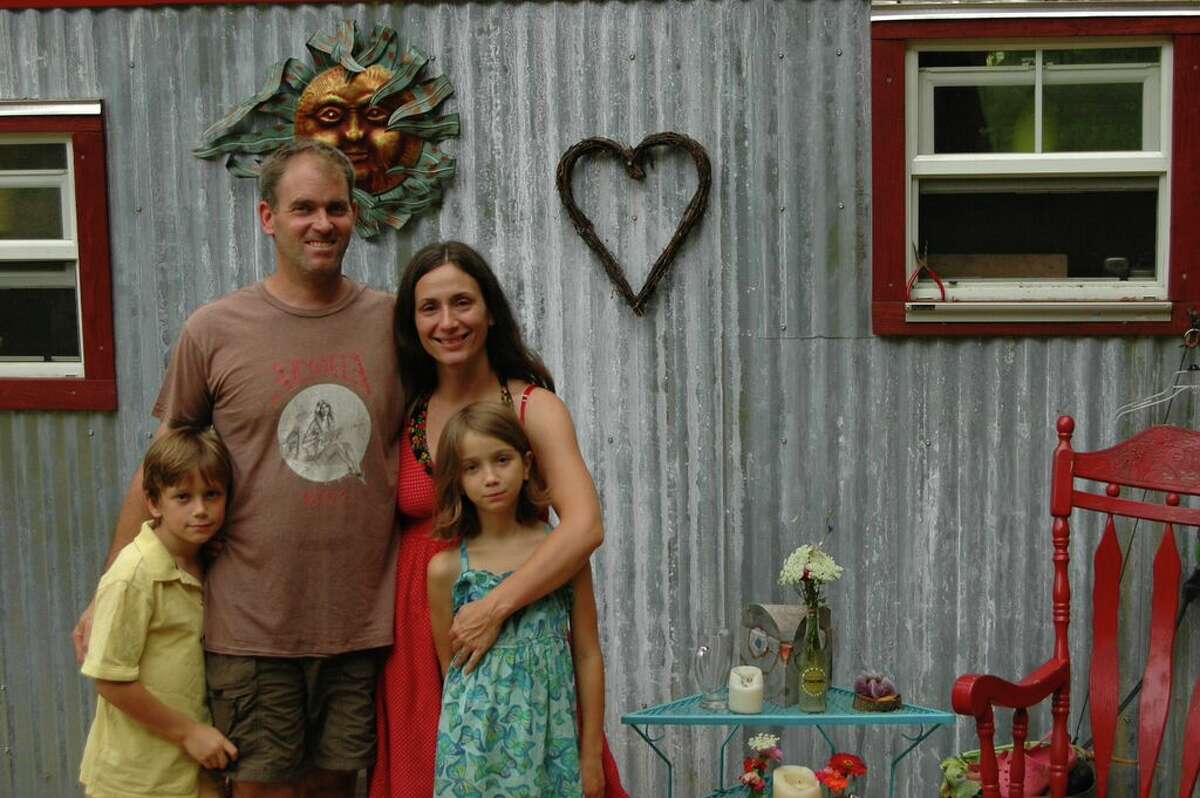 Bay Area couple finds affordable living with 162-square-foot tiny house