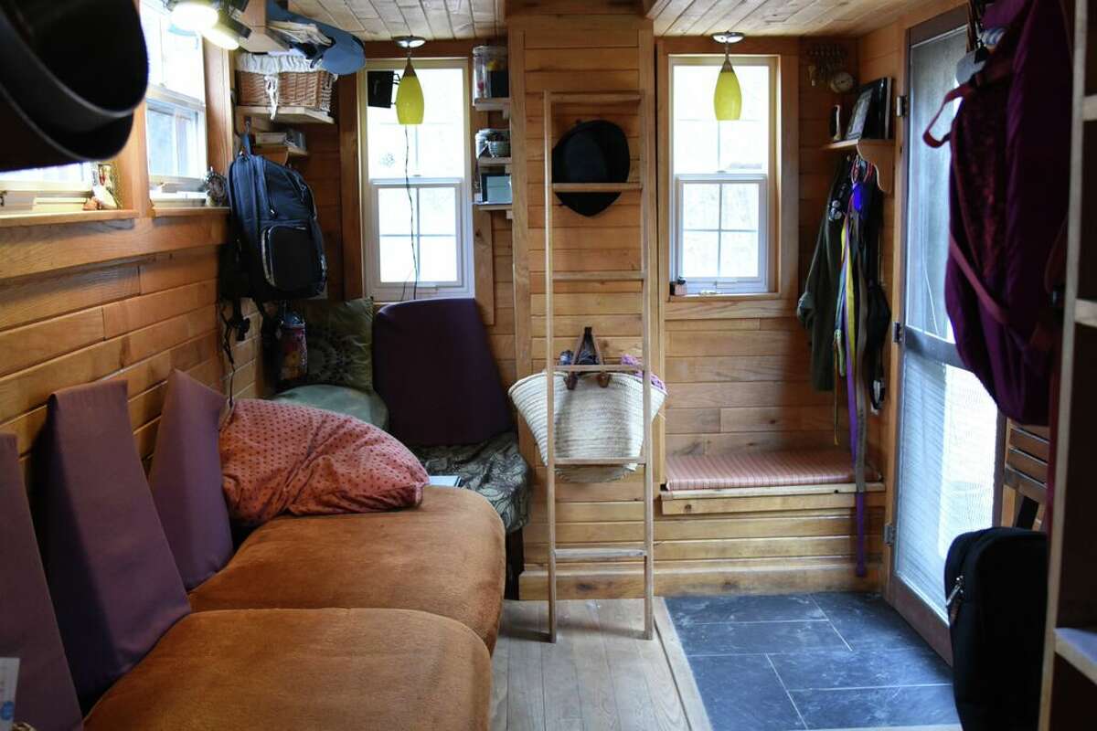 Bay Area couple finds affordable living with 162-square-foot tiny house