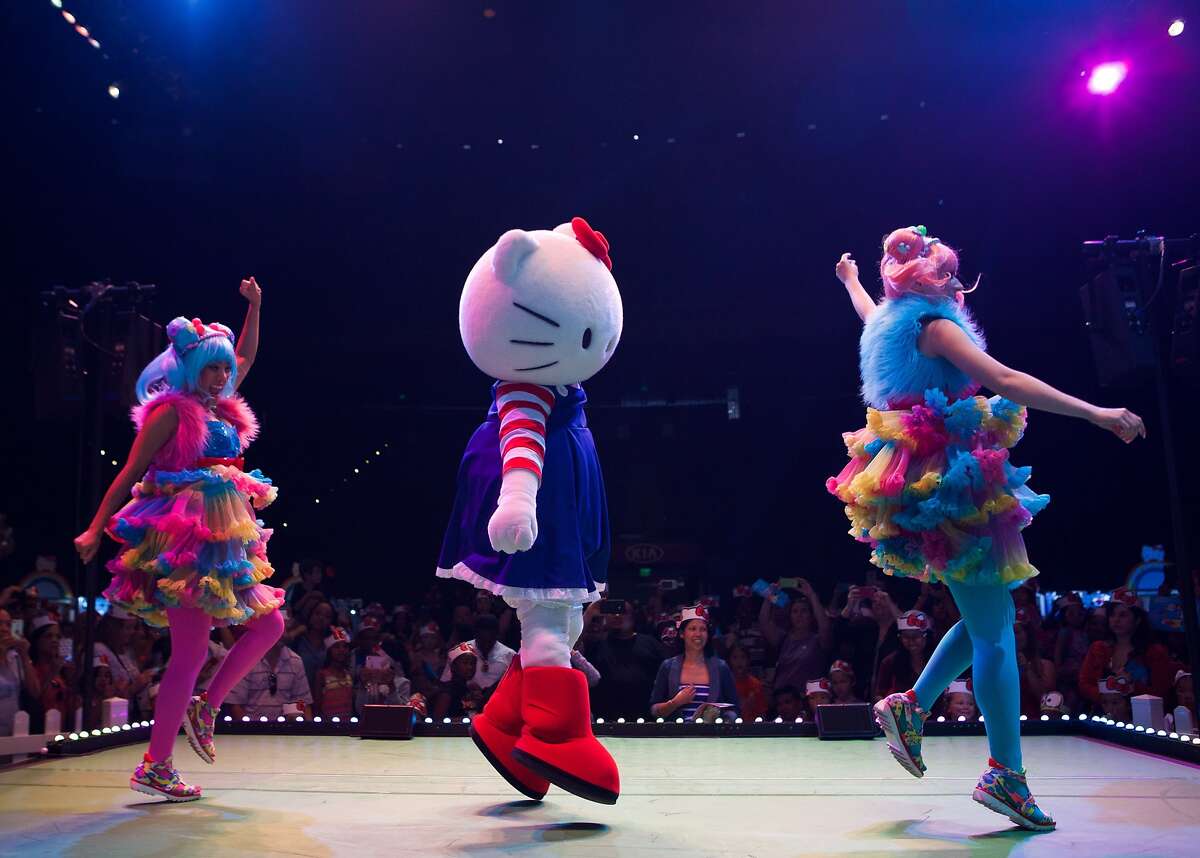 Hello Kitty's Supercute Friendship Festival
