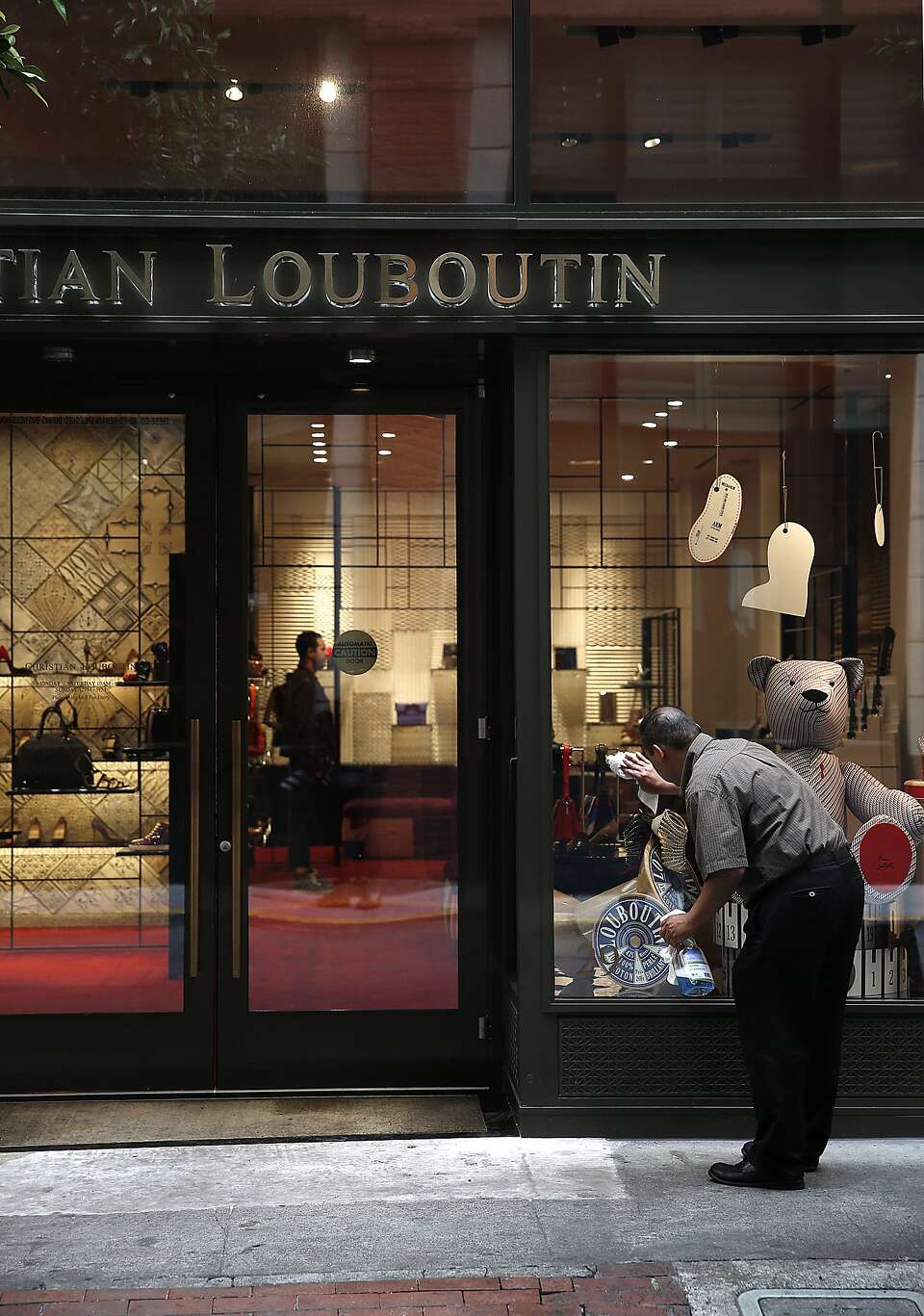 Fashion-forward brands bring a luxury edge to Union Square