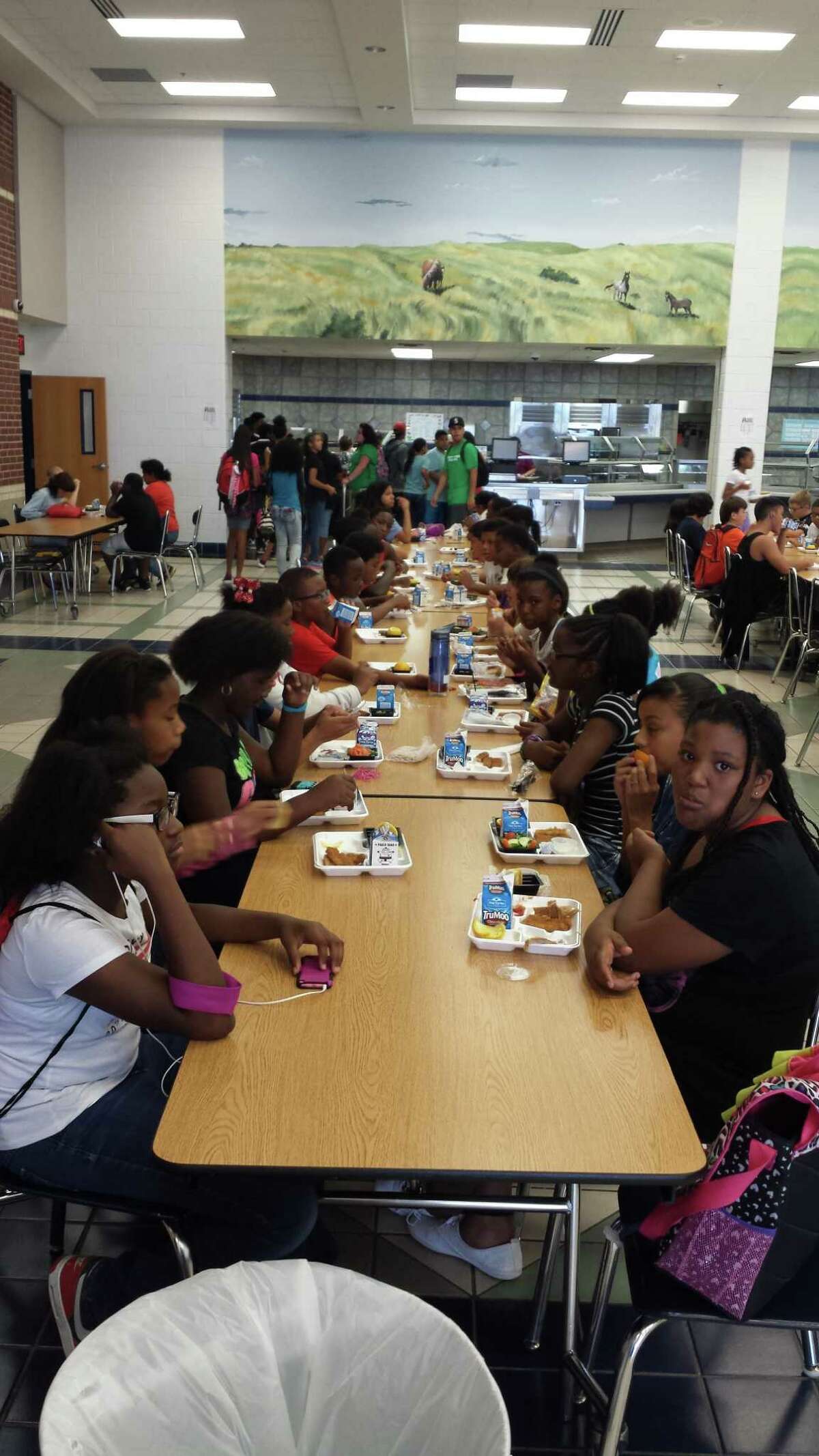 Judson serves free breakfasts, lunches to kids 18 and younger