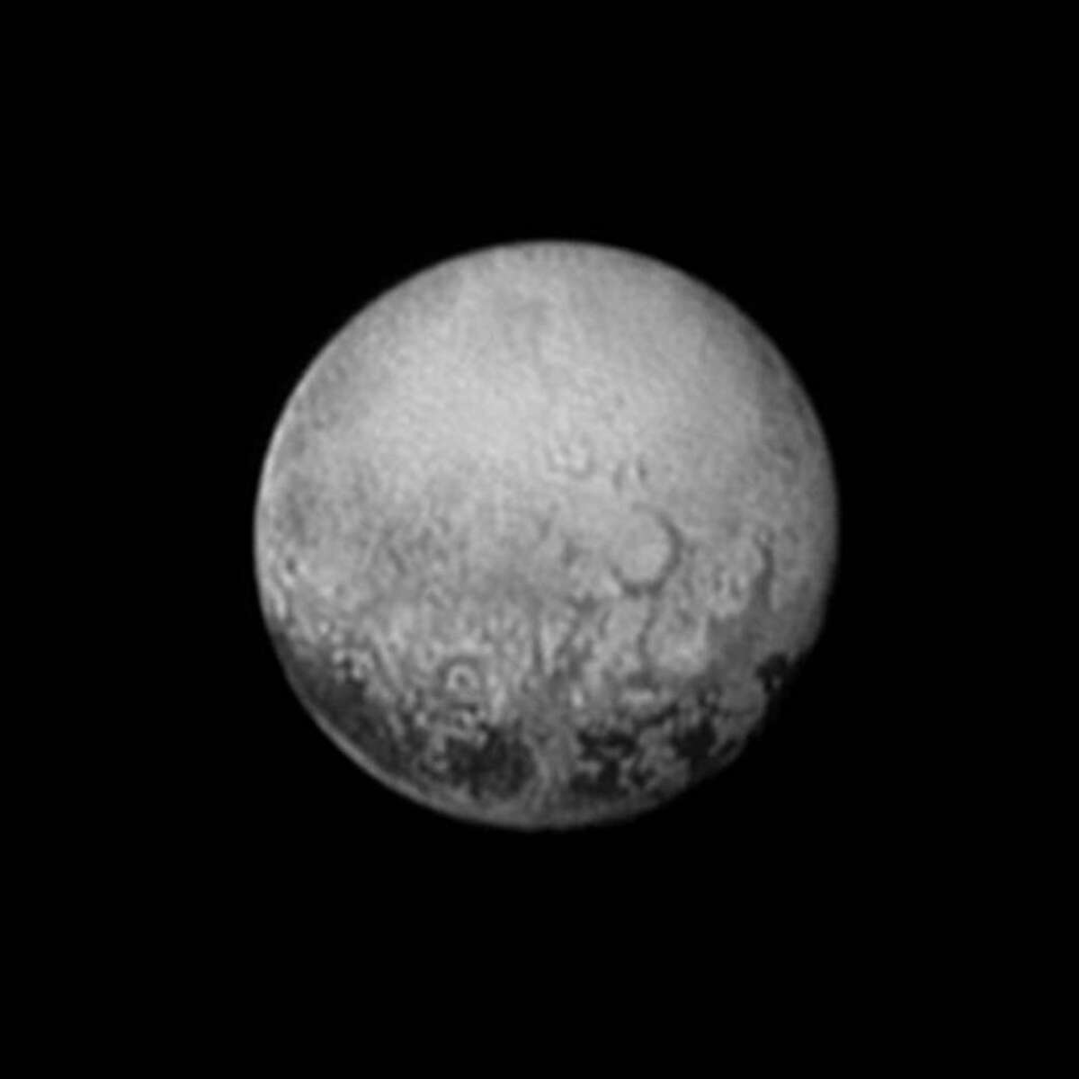 Zoomable Charon (of Pluto fame) will knock your socks off