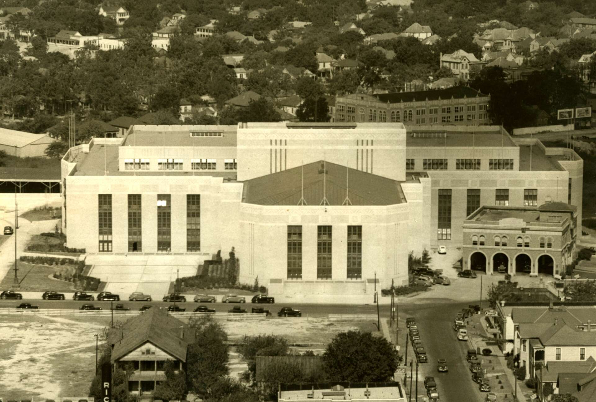 The buildings that Houston has lost over the years due to age and progress