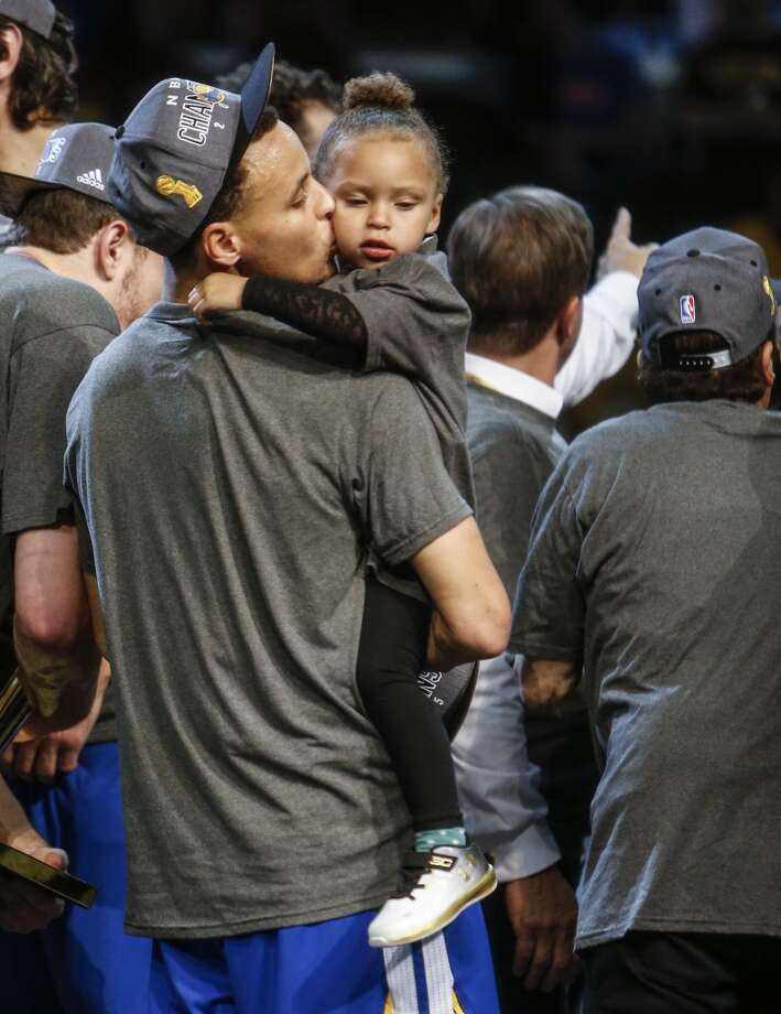 Riley Curry dances up a storm for her 3rd birthday - SFGate