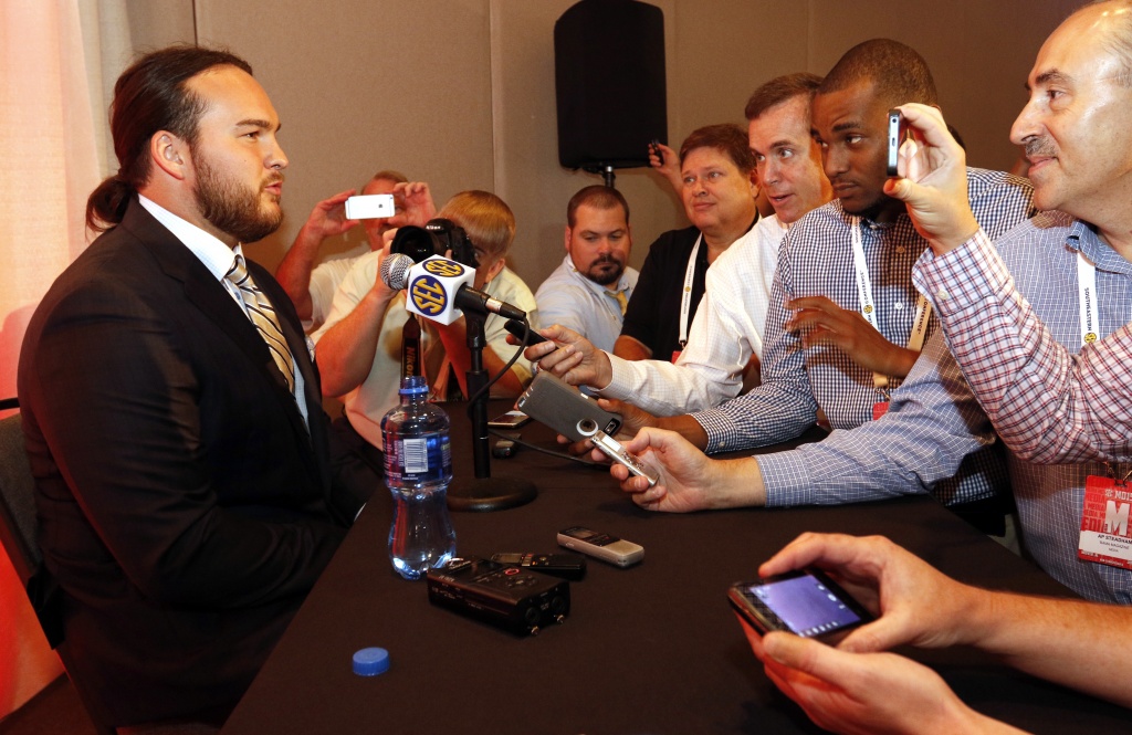 Could another Matthews help fill Texans' center void?