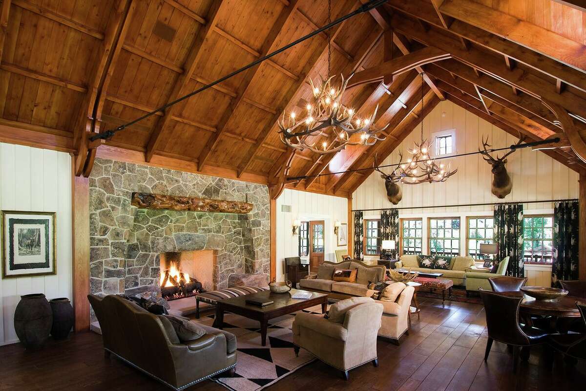 Texas billionaire family lists 785-acre fly-fishing ranch
