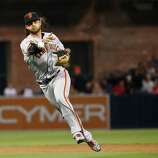 Brandon Crawford reenacts famous Candlestick Park photo in new ad - SFGate
