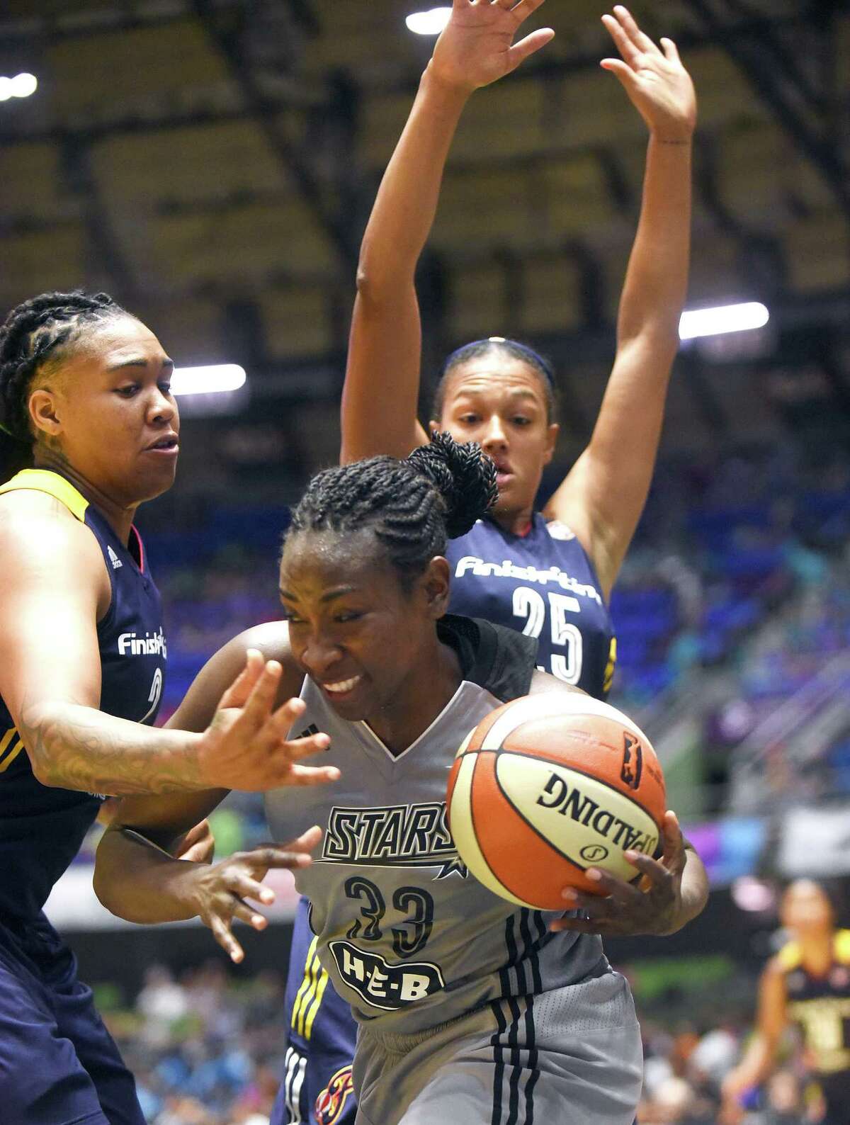 Stars veteran Young-Malcolm to retire at season’s end