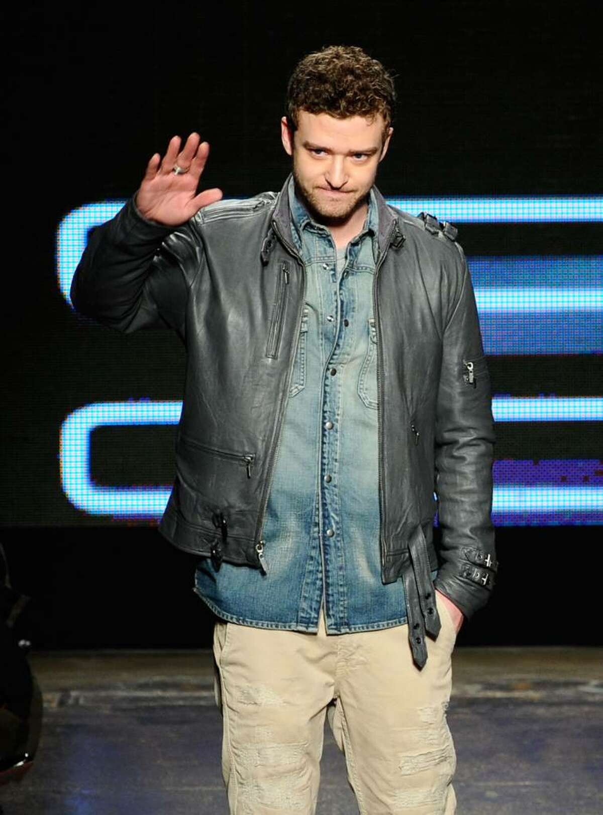 Stamford man sued as Timberlake fails to bring the sexy back to Manila