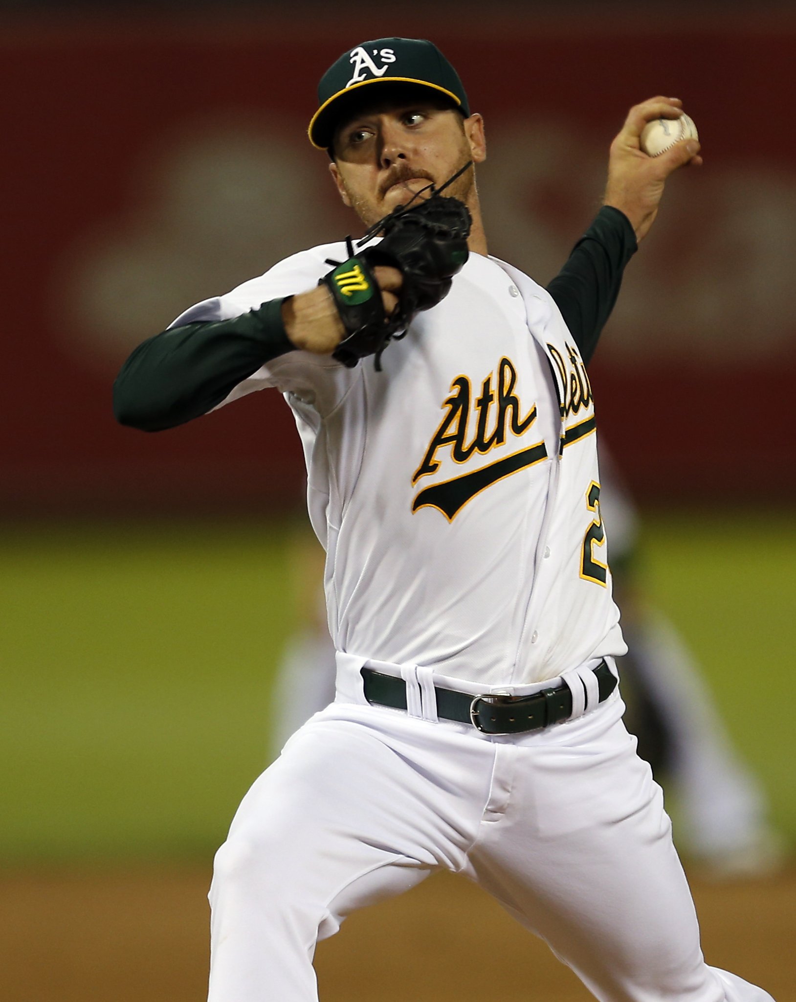 Killion: My, what different directions the Giants and A’s are going