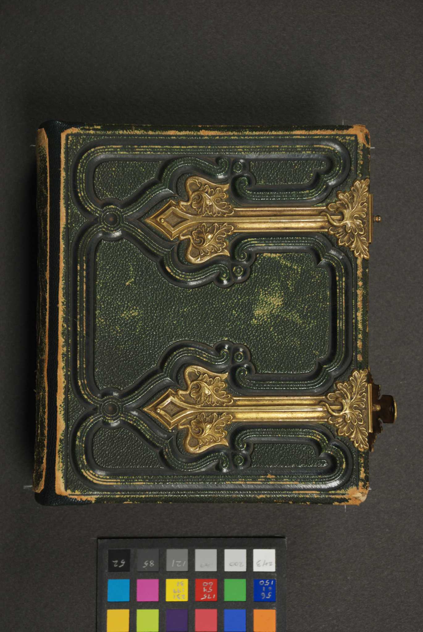Rare African American family photo albums give glimpse of 19th century ...