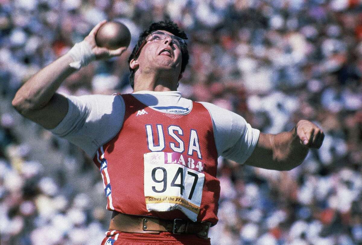 Lone Wolf: Republican raises $250K for Blumenthal challenge