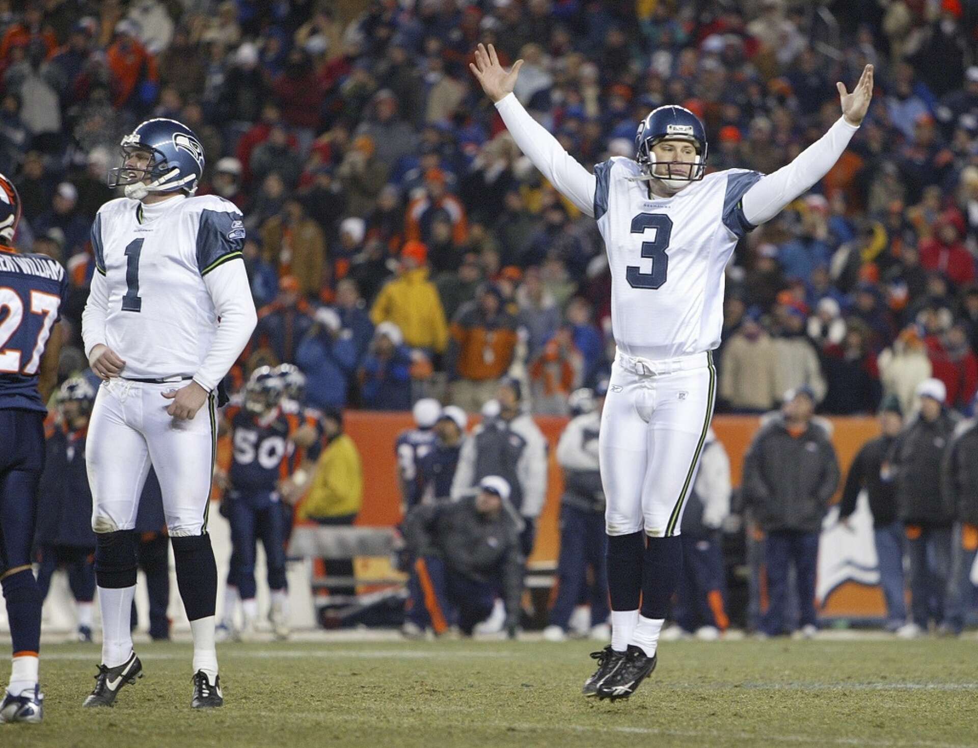 Chuck Knox, Seahawks Ring of Honor coach, dies at 86