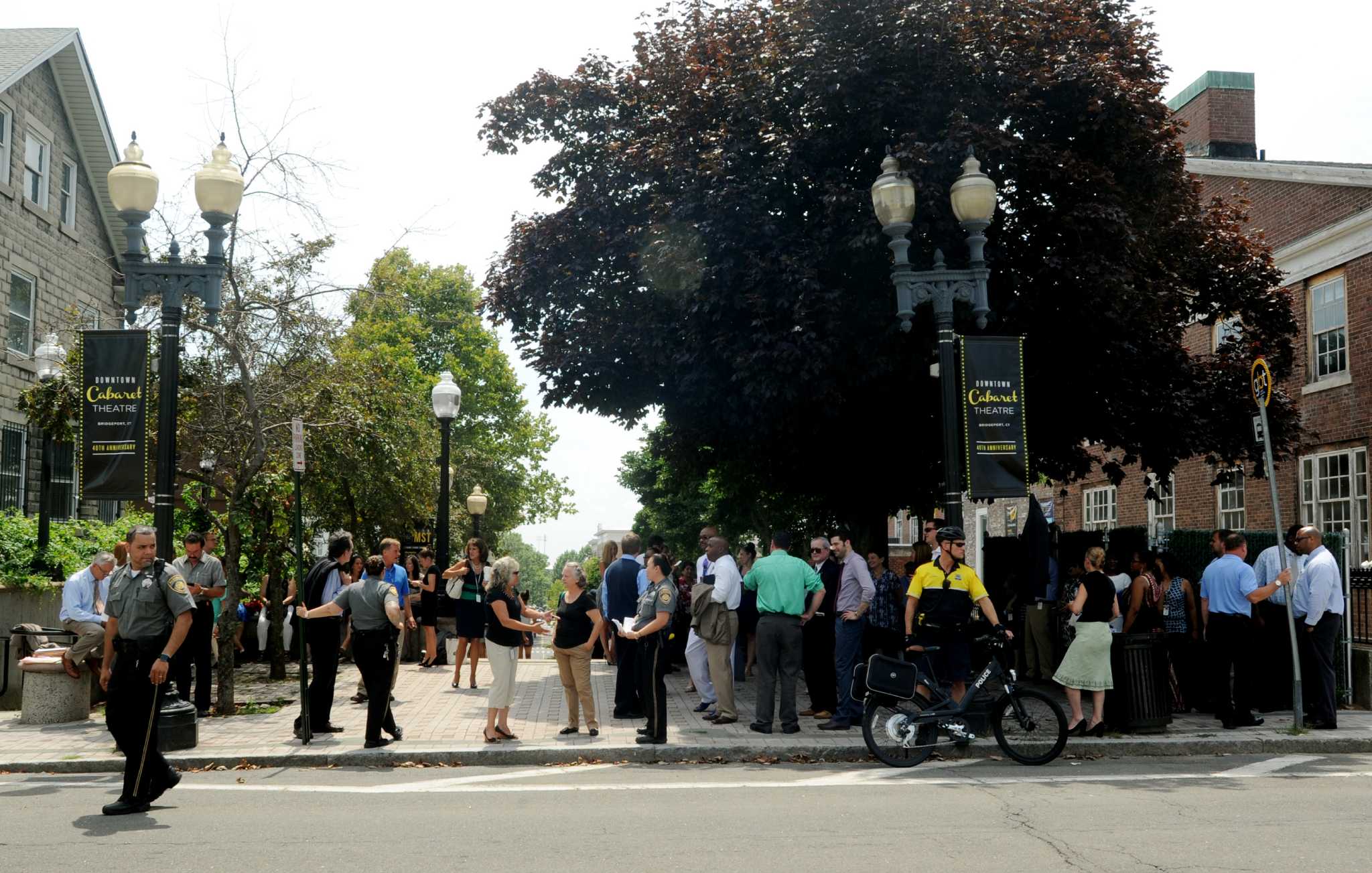 Courthouse reopens; suspicious powder not dangerous