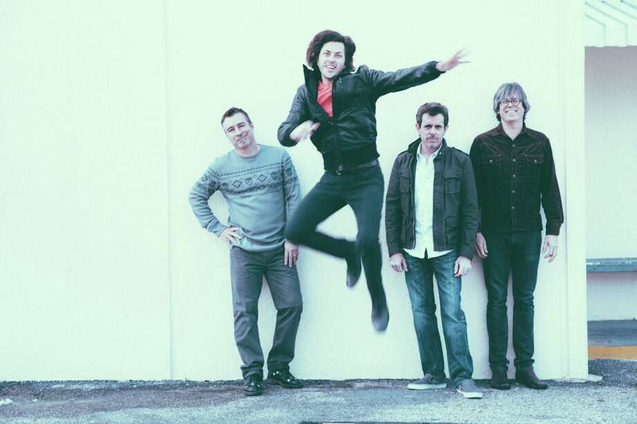 Old 97’s are all ‘Messed Up’ and loving it - San Antonio Express-News