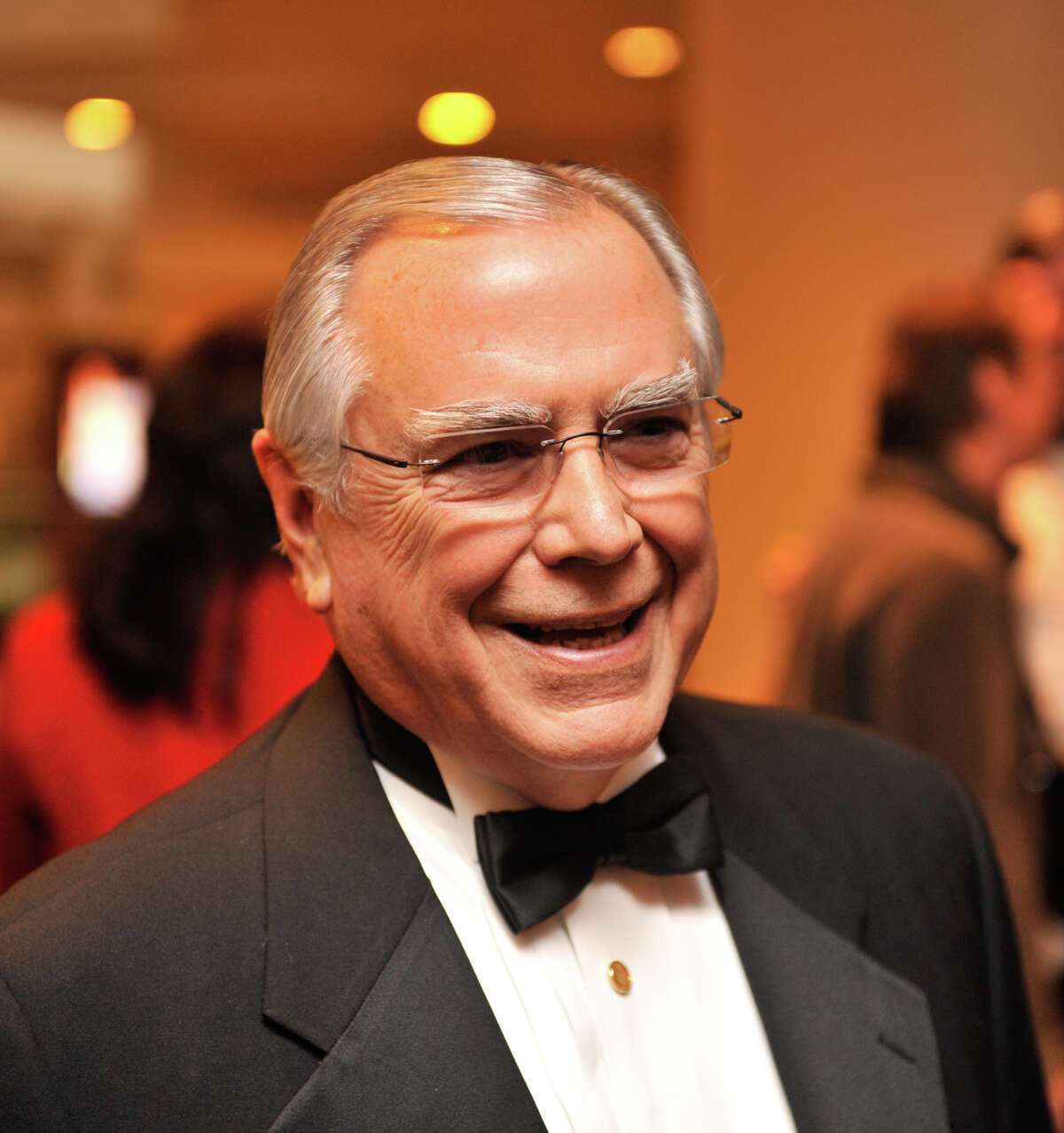 Cullen/Frost CEO Dick Evans to retire