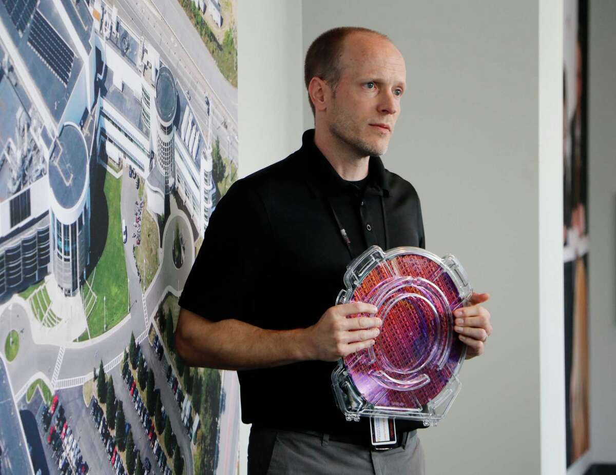 After horrific attack, Peshawar Army Public School students visit SUNY ...