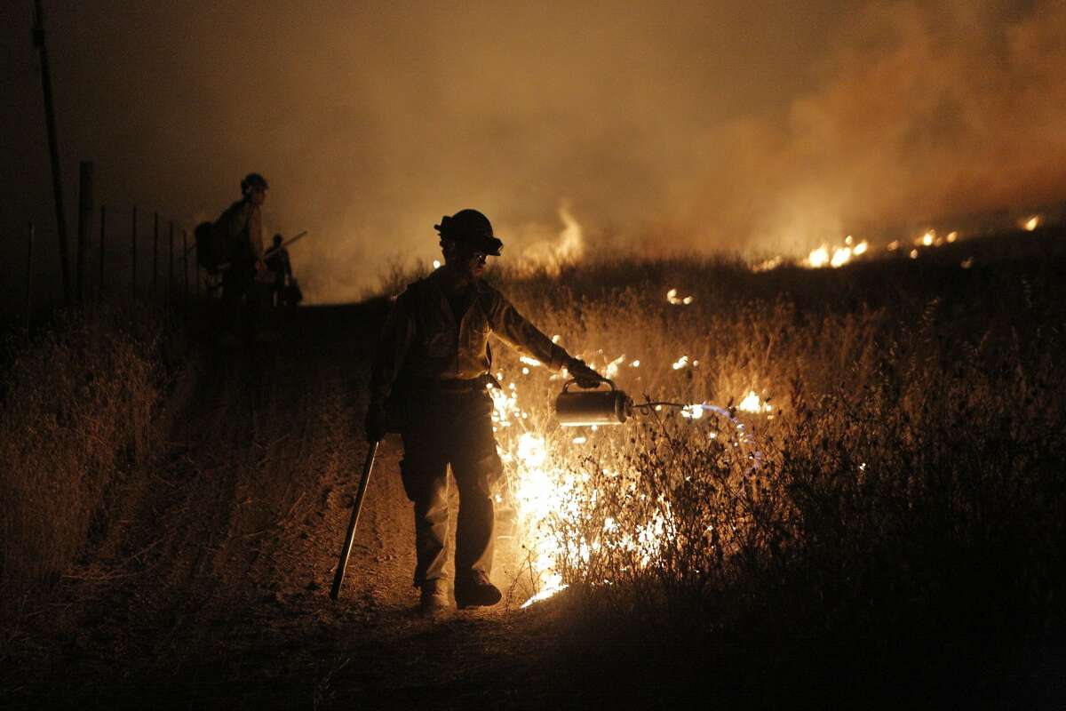 Lake County fire grows to more than 13,000 acres, destroys homes