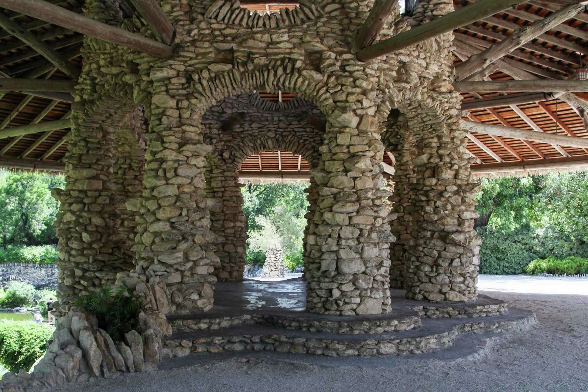 Japanese Tea Garden continues to bloom following latest restoration ...