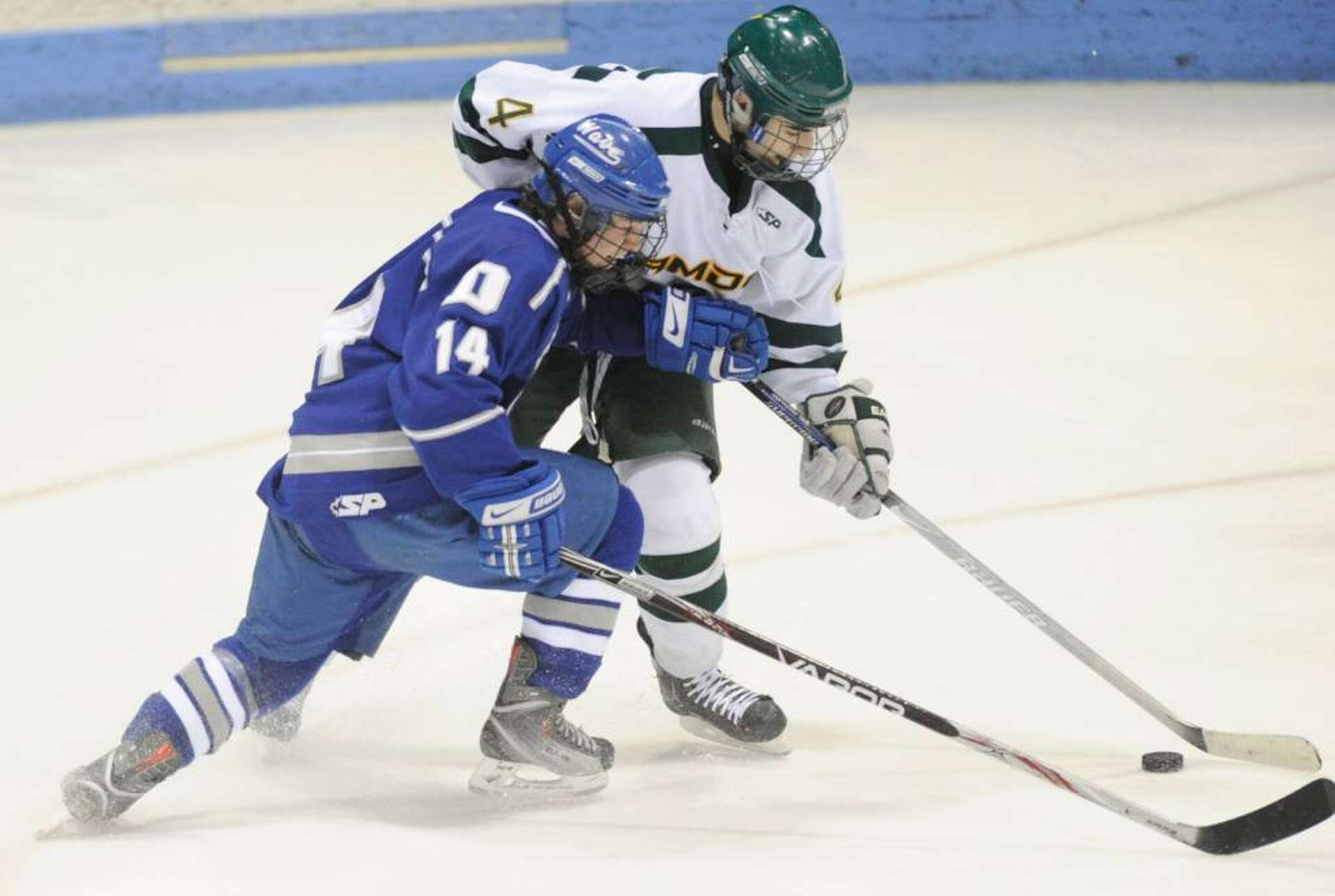 Hamden Ends Darien hockey's Cinderella ride