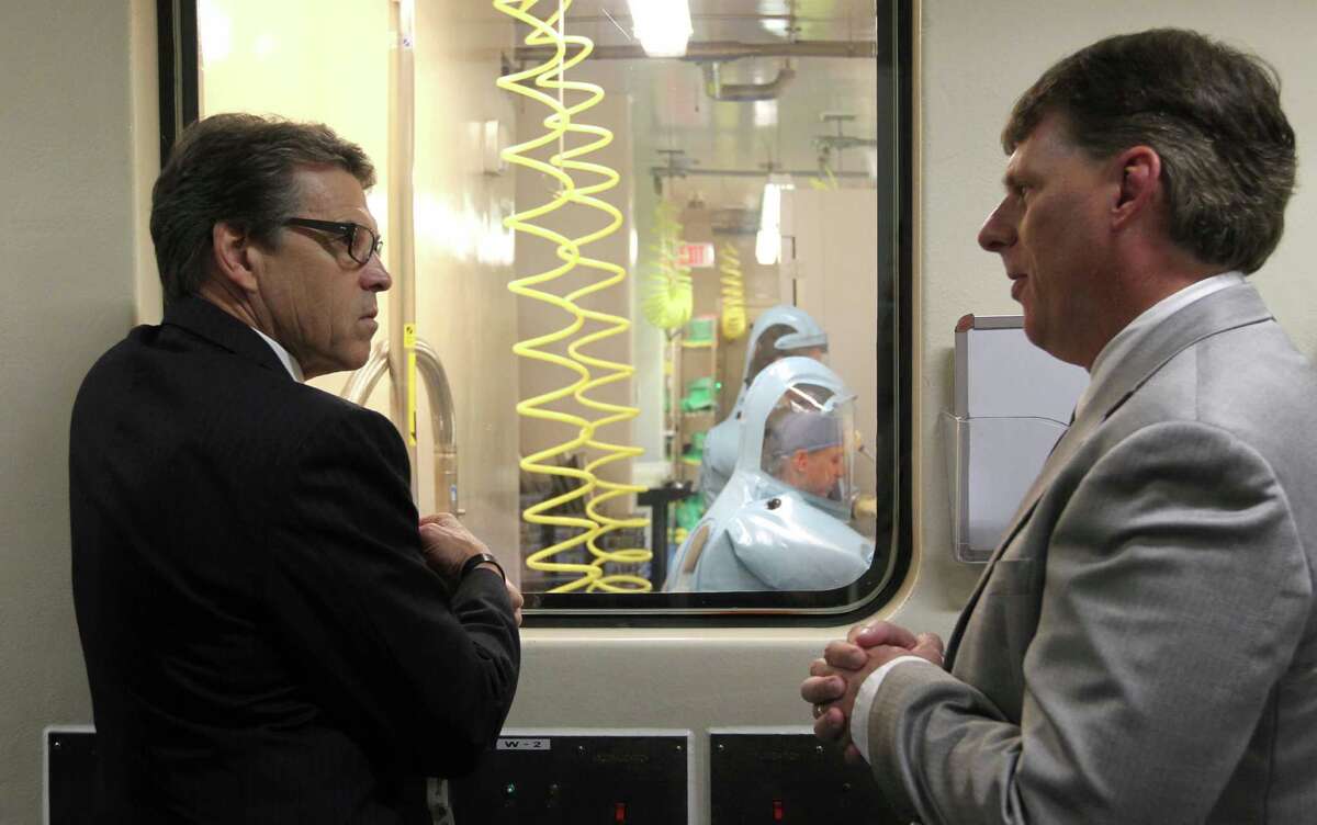 Ebola vaccine UTMB researcher helped create called ‘game-changer’