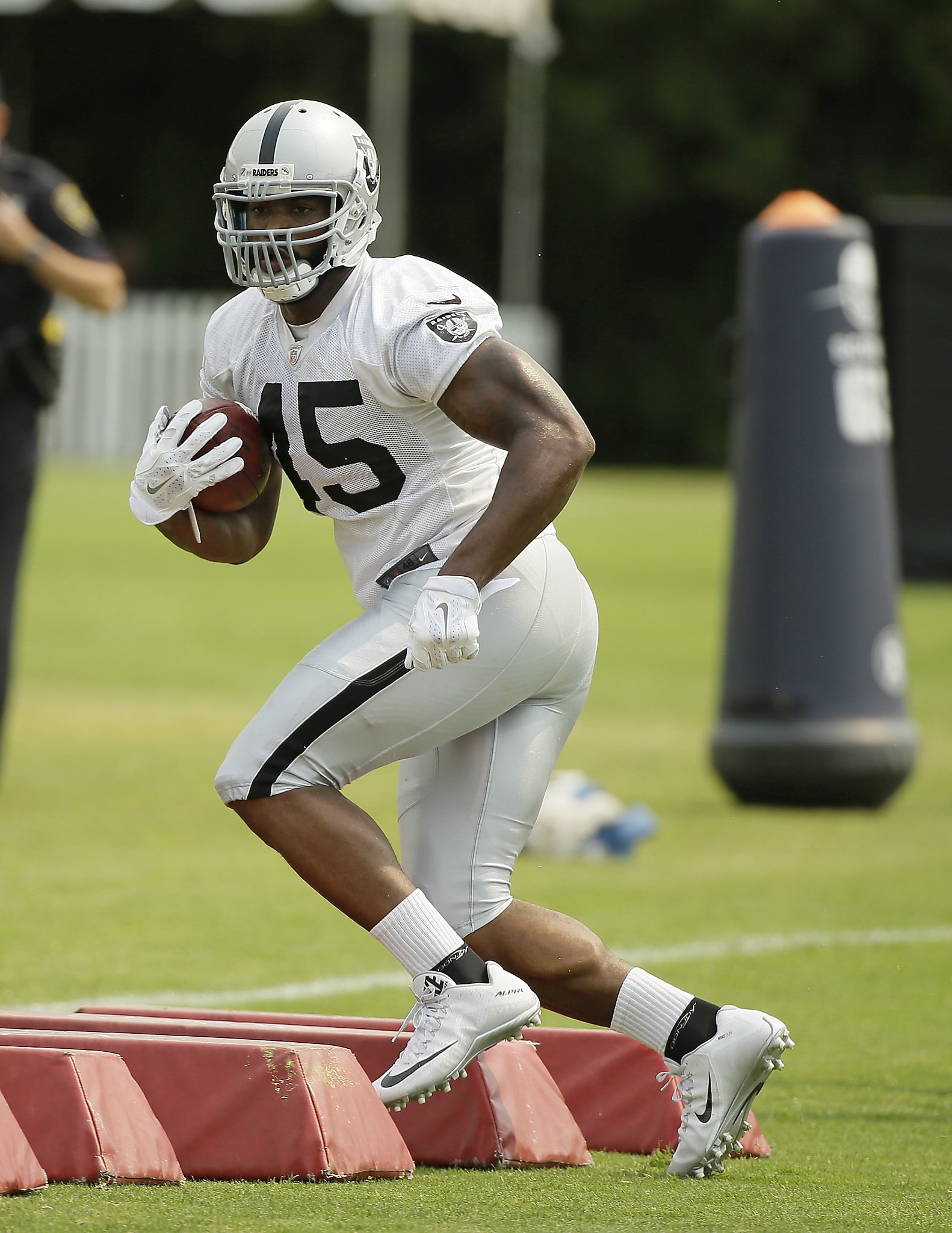 Raiders’ Marcel Reece suspended for PEDs