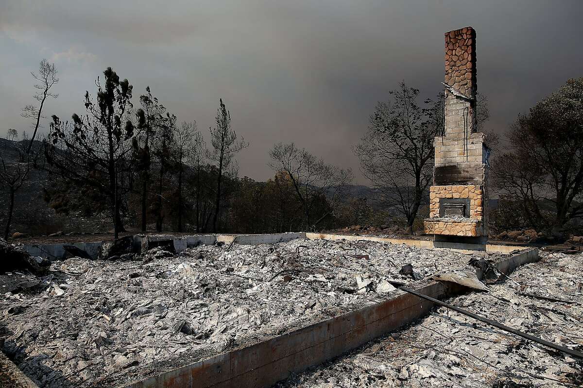 Lake County fire leaps firefighters’ line at Highway 20