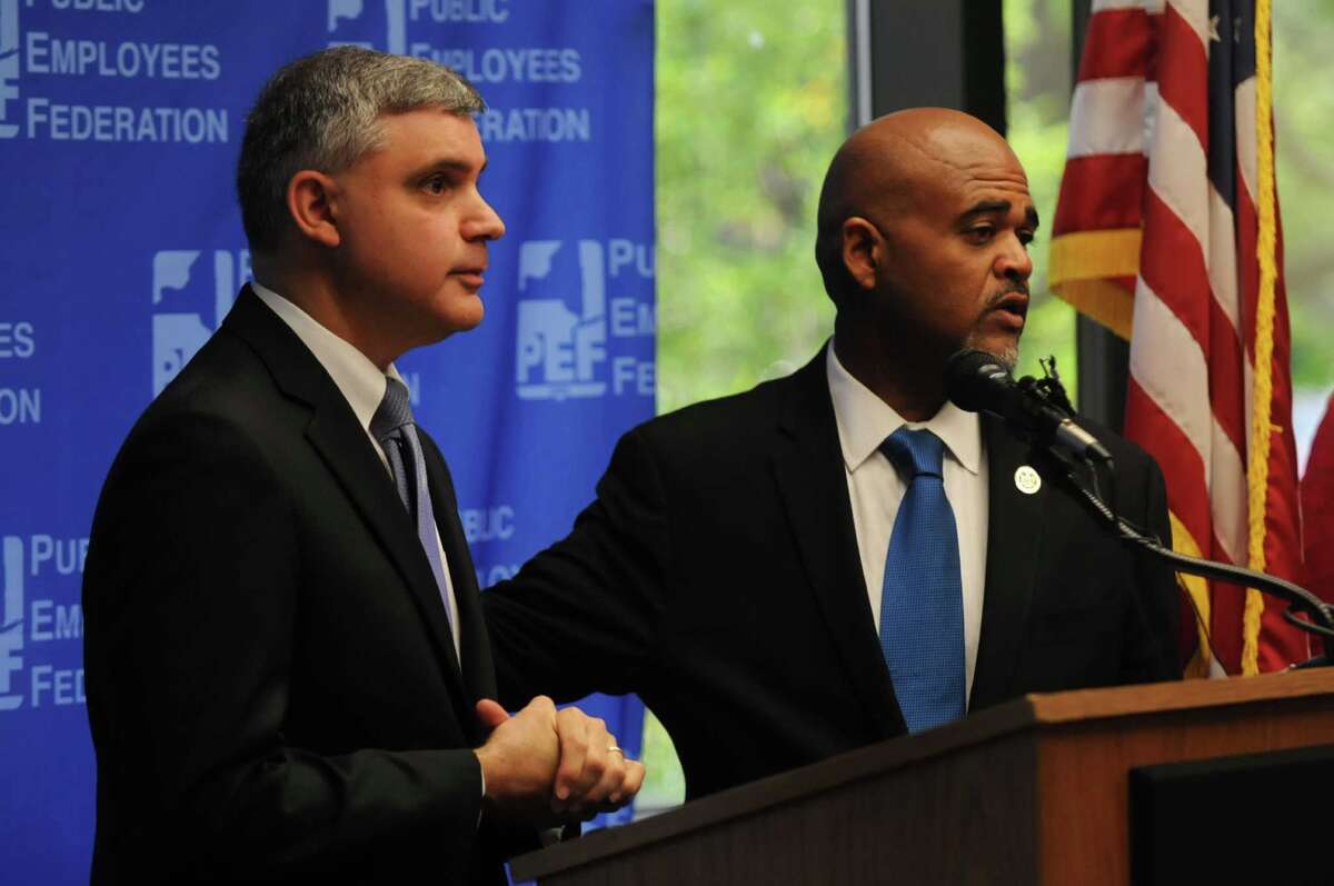 Pledging to move forward, a new PEF president is sworn in