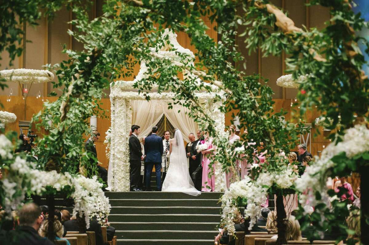 Local couples get married in style