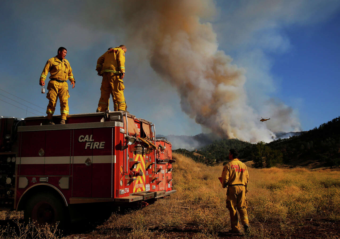 Lake County fire leaps firefighters’ line at Highway 20