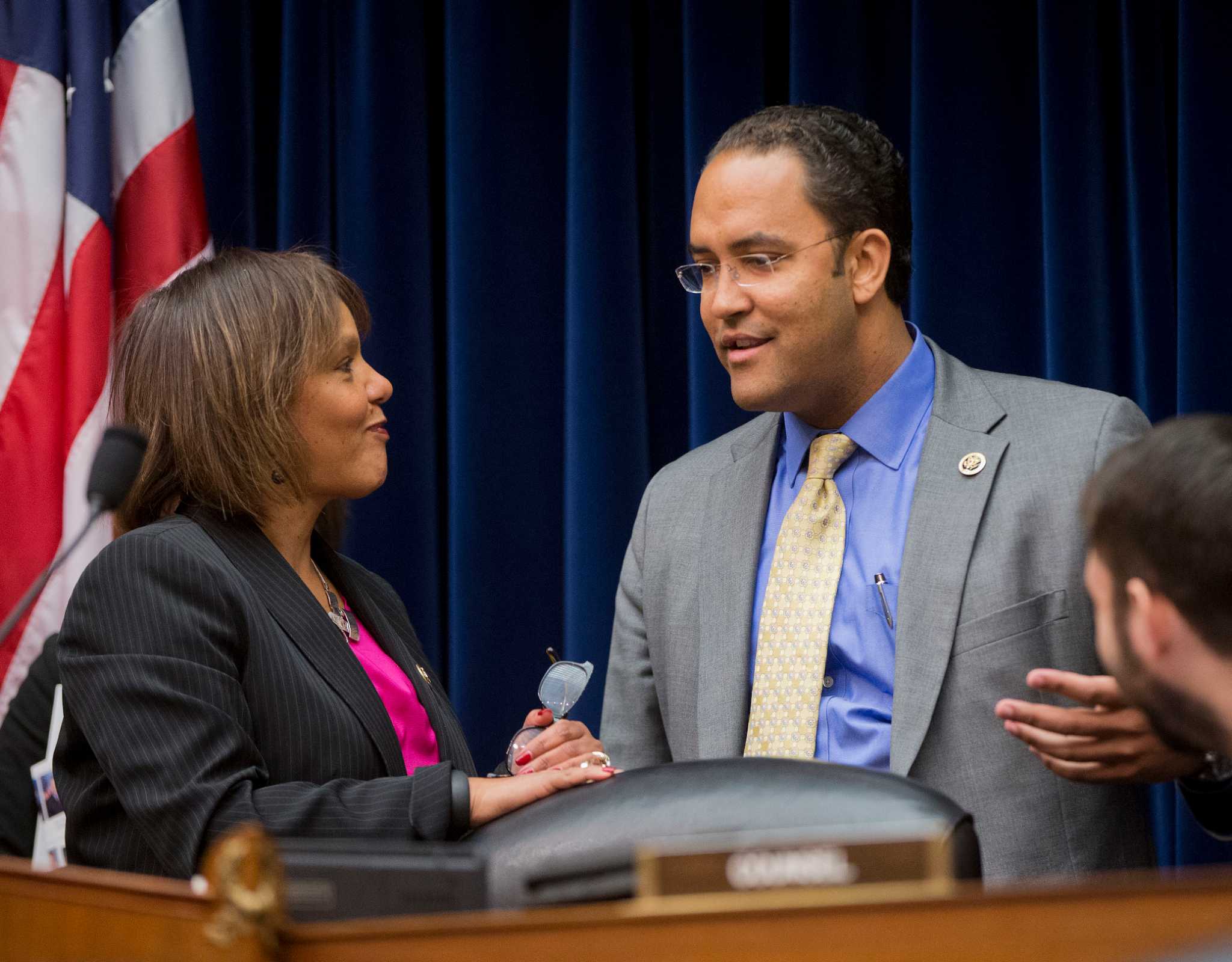 Republican Hurd touts his expertise to business leaders