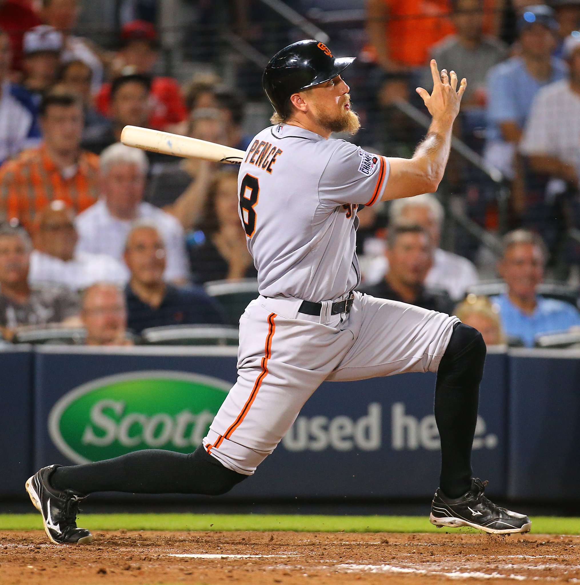 Hunter Pence’s 3-run HR leads Giants past Braves
