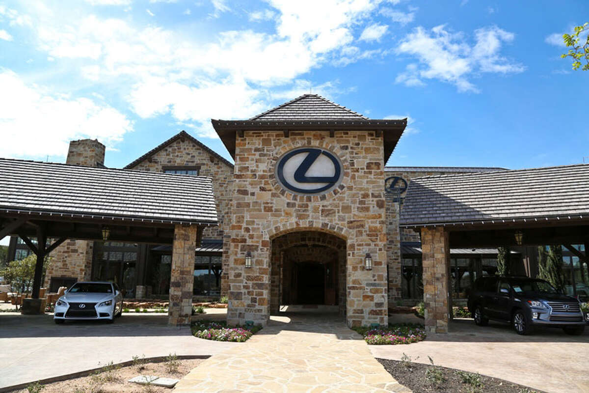 North Park Lexus at Dominion delivers the ultimate luxury car ...