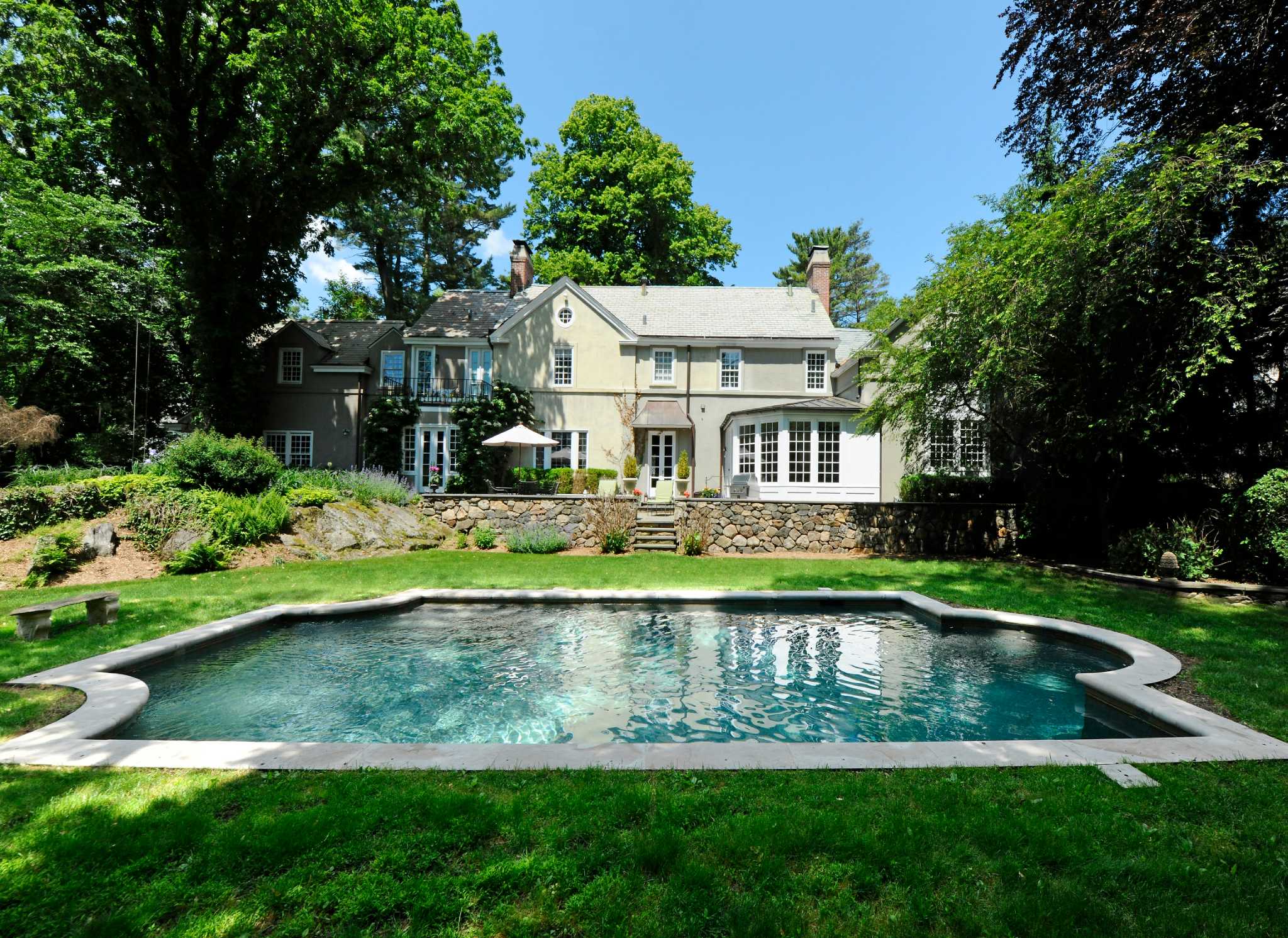 Celebrity homes' swimming pools from around the world