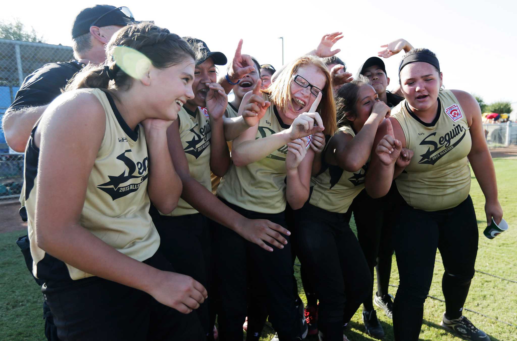 Seguin softball team part of parade of women dominating sport